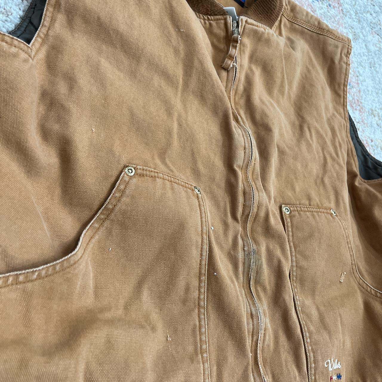 90s walls vest Size XL Small stains on front... - Depop