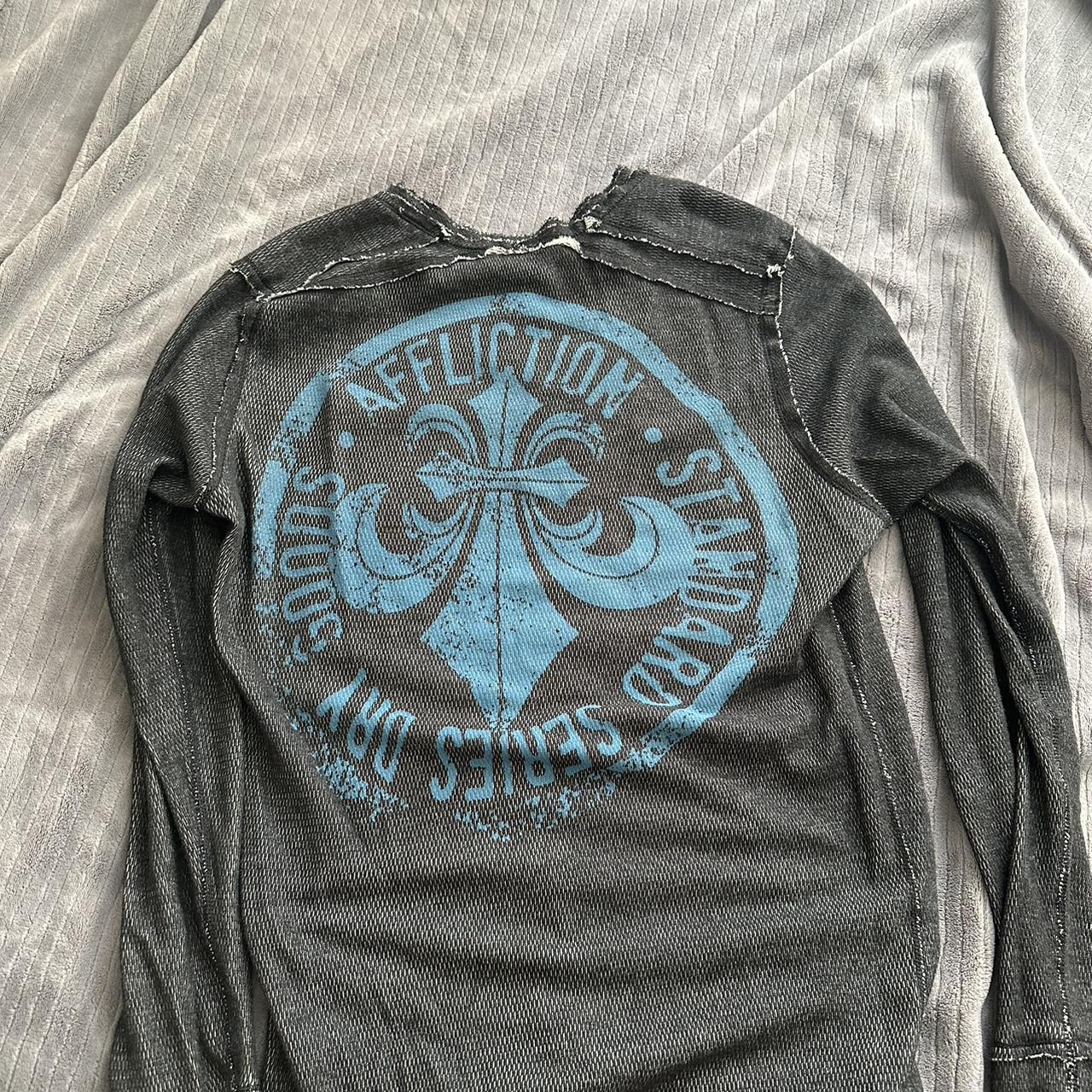 Affliction Men's Grey and Navy Top | Depop