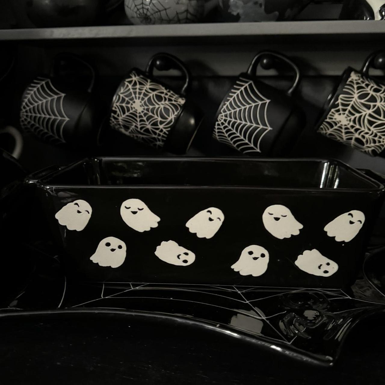 10 Strawberry Street Ghost Baking Dish Brand New ... - Depop