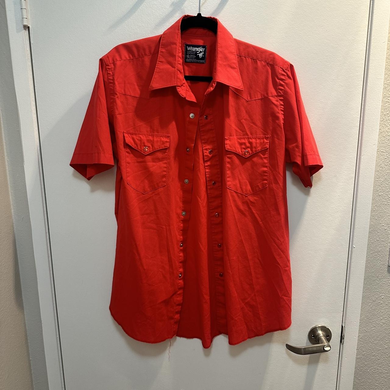 Red Wrangler Short Sleeve Button-Up. Even though it... - Depop