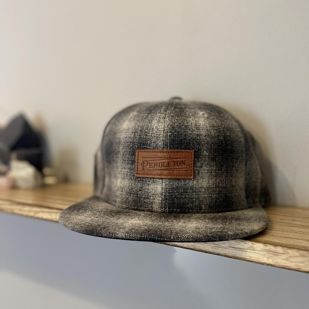 Pendleton Men's Grey and Cream Hat | Depop