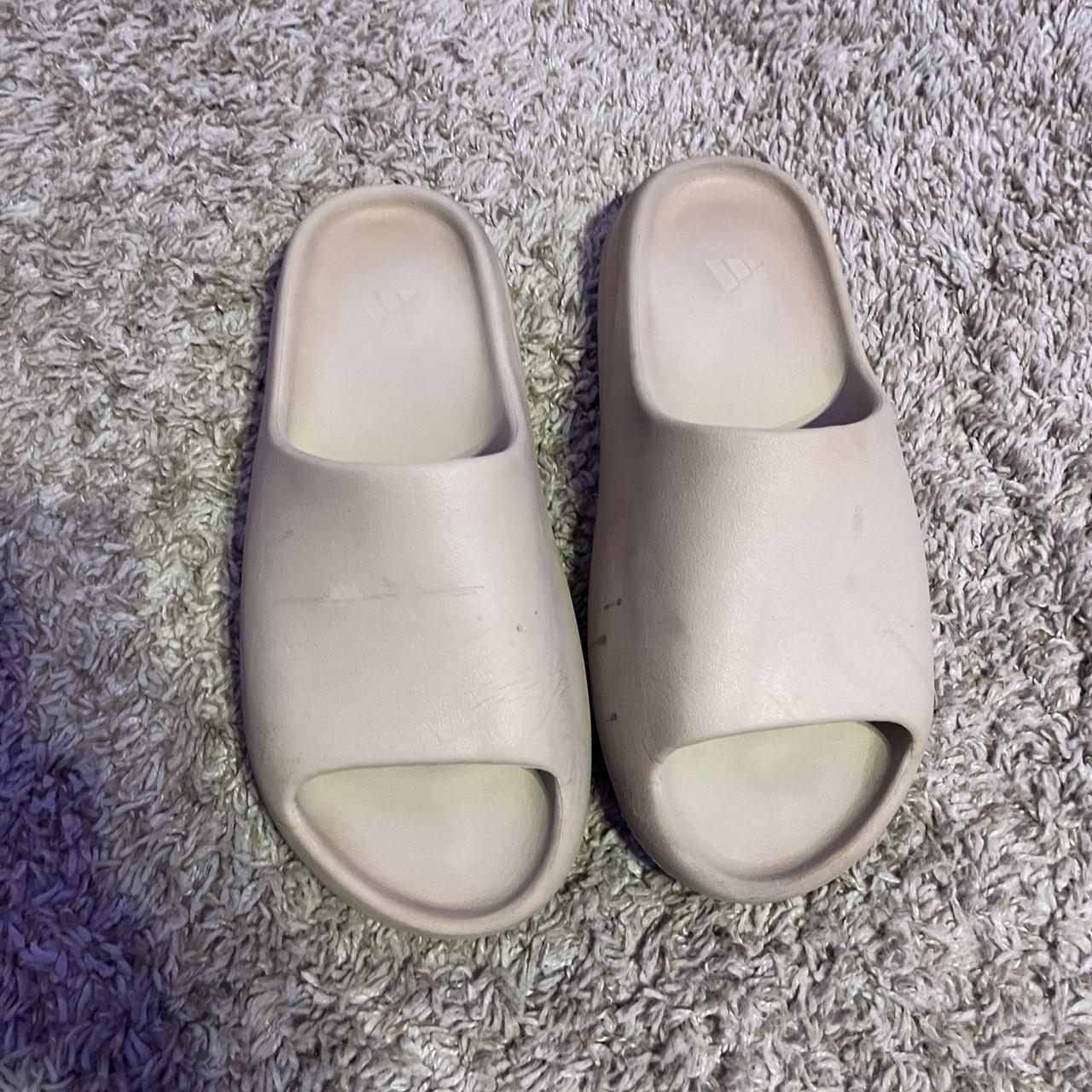 adidas yeezy slide “pure” color way size 11 NO... - Depop