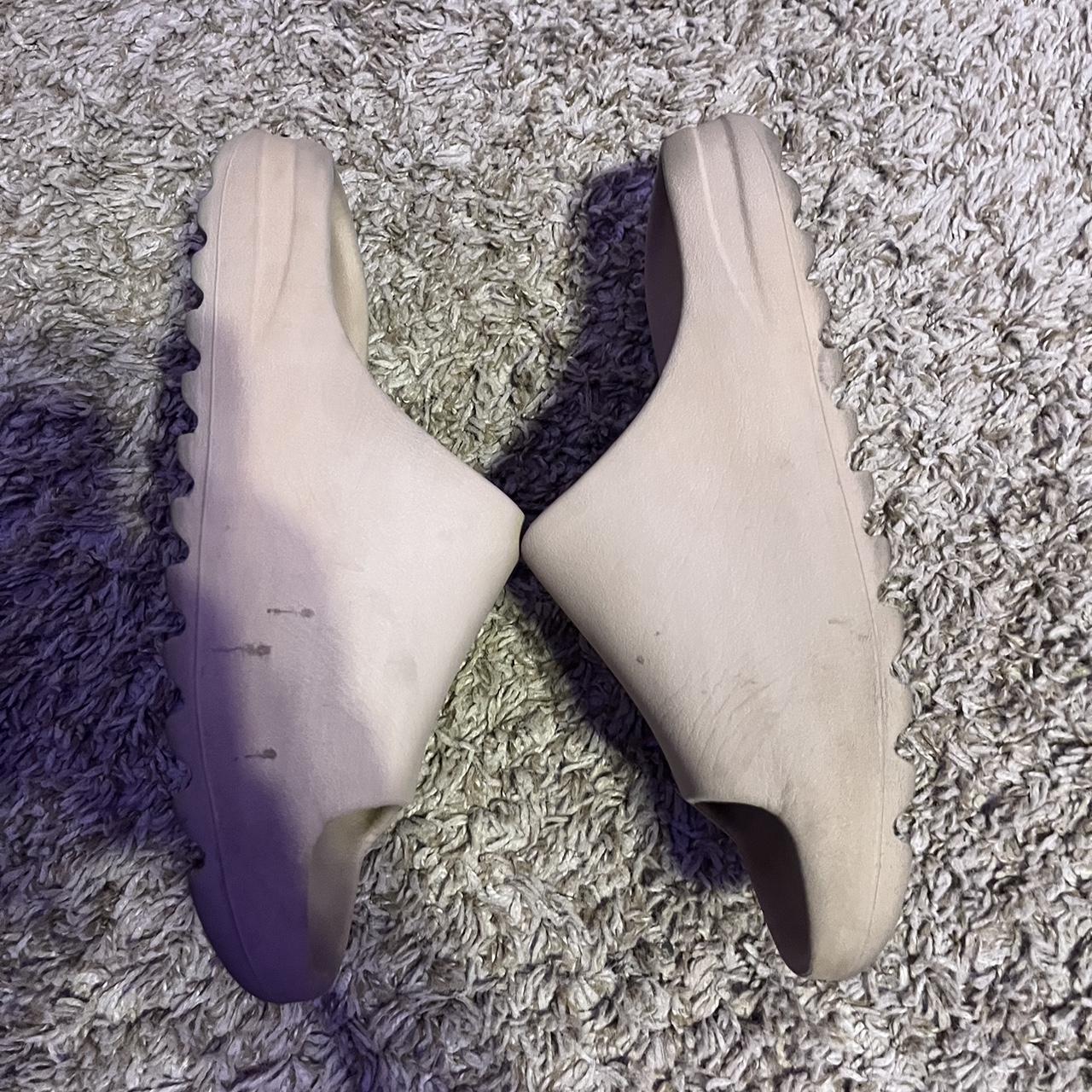 adidas yeezy slide “pure” color way size 11 NO... - Depop