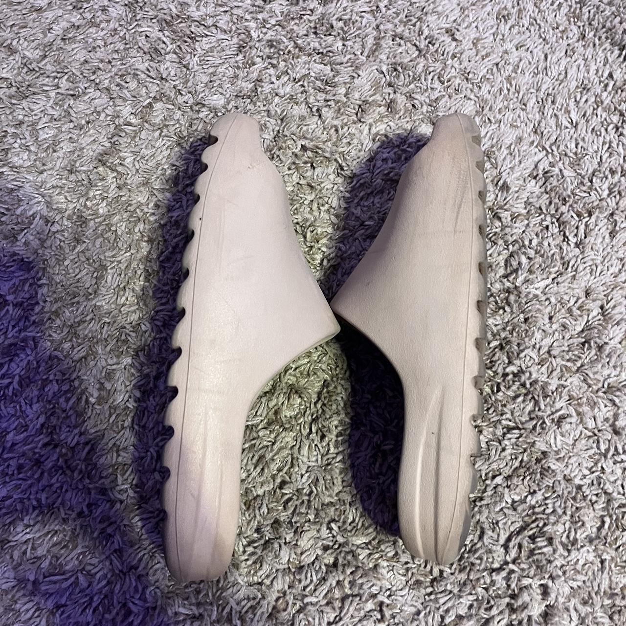 adidas yeezy slide “pure” color way size 11 NO... - Depop