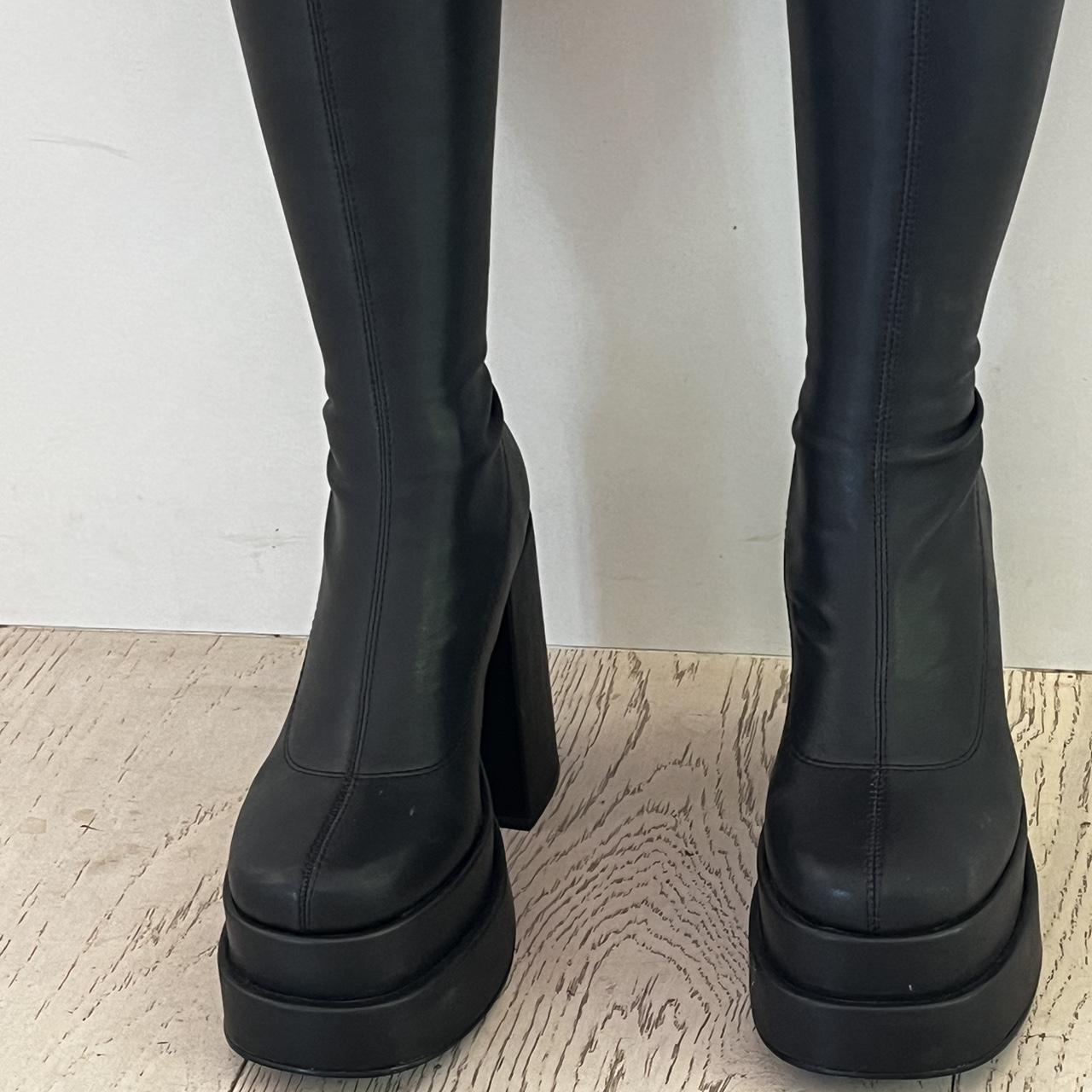 Steve Madden Knee High Platform Boots Worn once for... - Depop