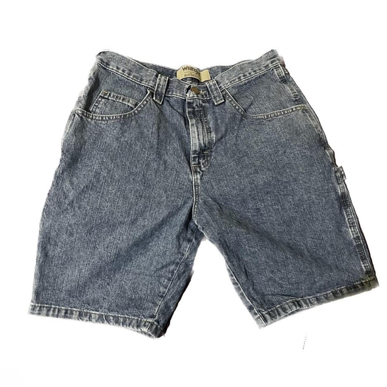 Wrangler Carpenter jorts Size 30 Brand new Send... - Depop