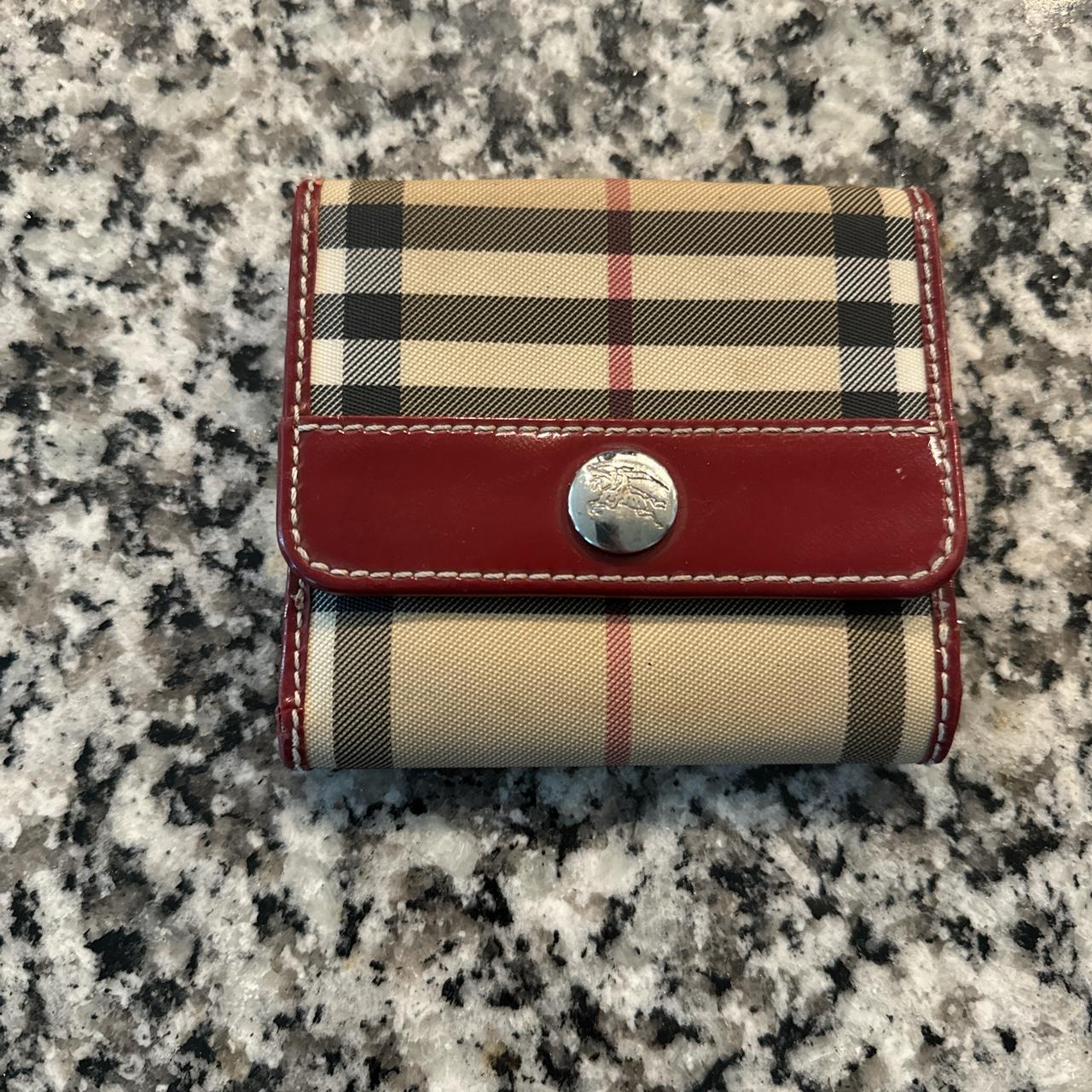 Small Burberry wallet. - Depop