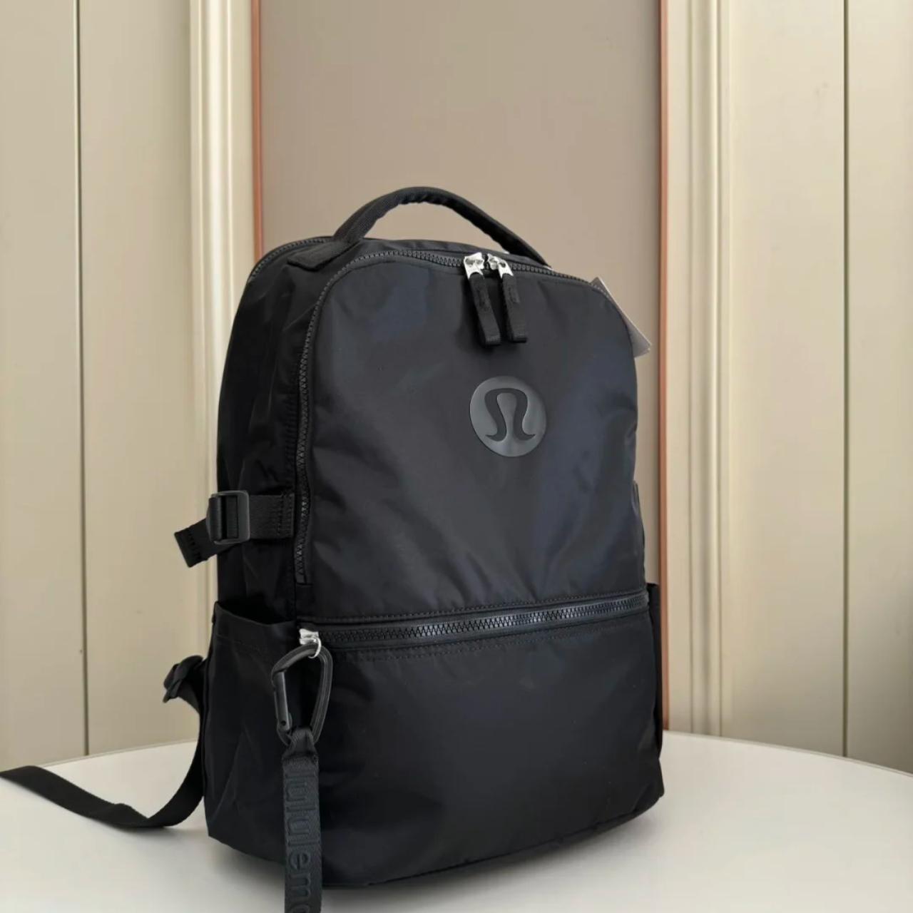 New Crew Backpack 22L Updated | Depop