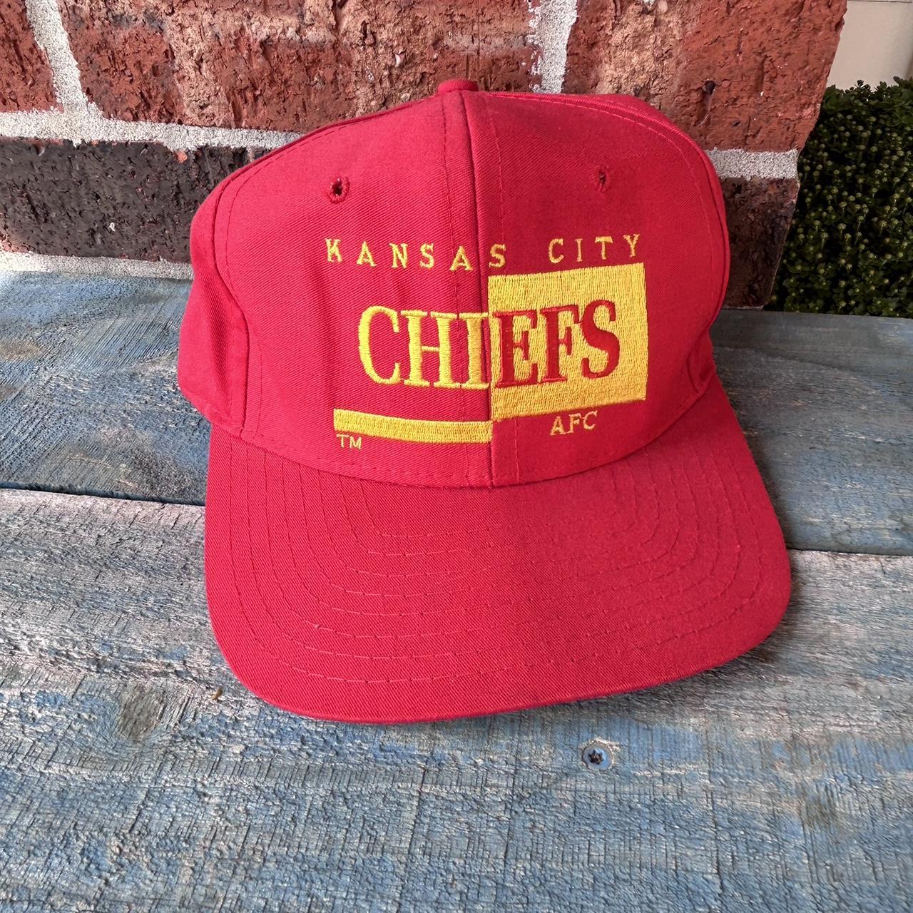 Kansas City Chiefs VTG AJD 90's Signature Sideline... - Depop