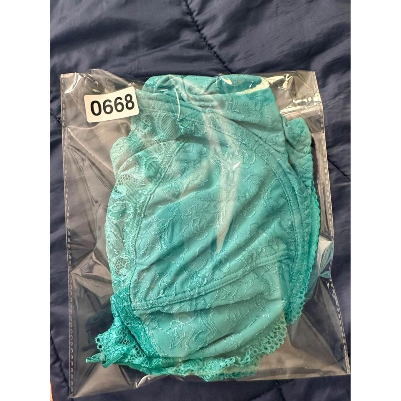 Blue Lace Underwire Bra Size 44DD #0668 - Depop