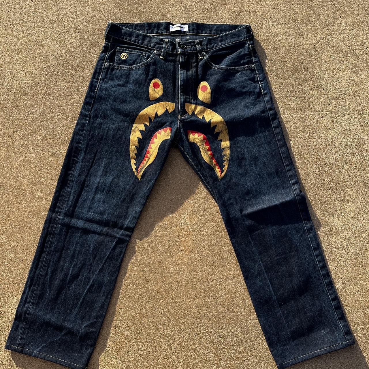 BAPE 🚨AUTHENTIC🚨 34W 30L - Depop