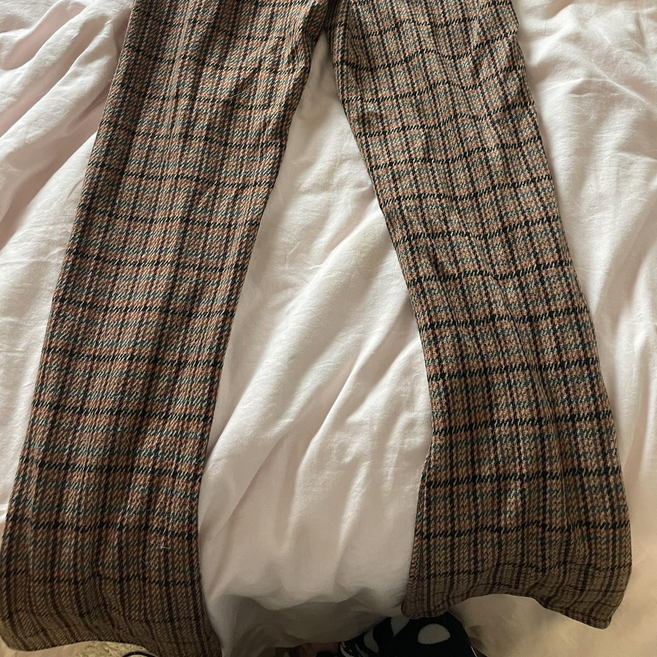 Urban Outfitters plaid flare pants!! xs i’m 5’4 and... - Depop