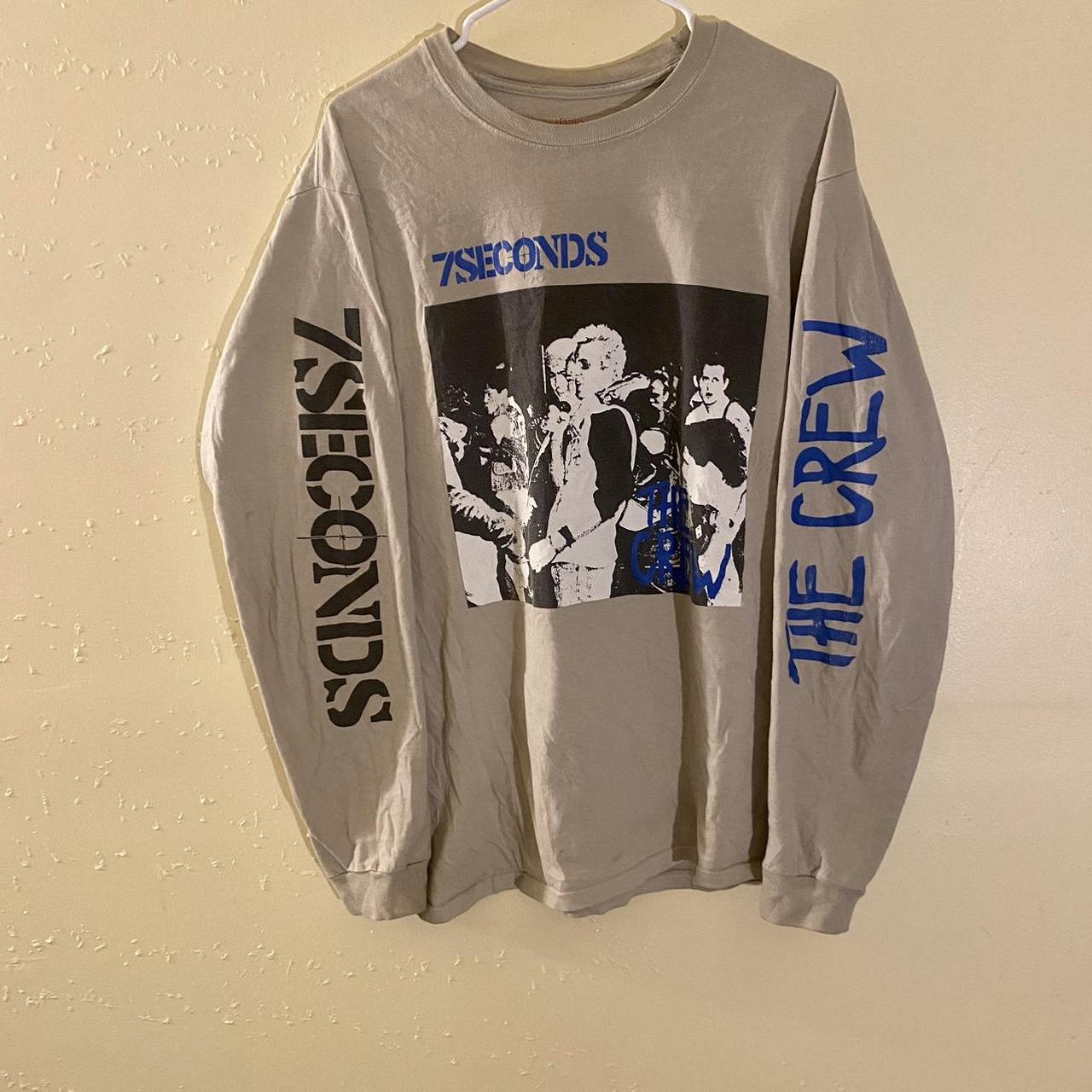 7 SECONDS - THE CREW LONG SLEEVE T-SHIRT SIZE... - Depop
