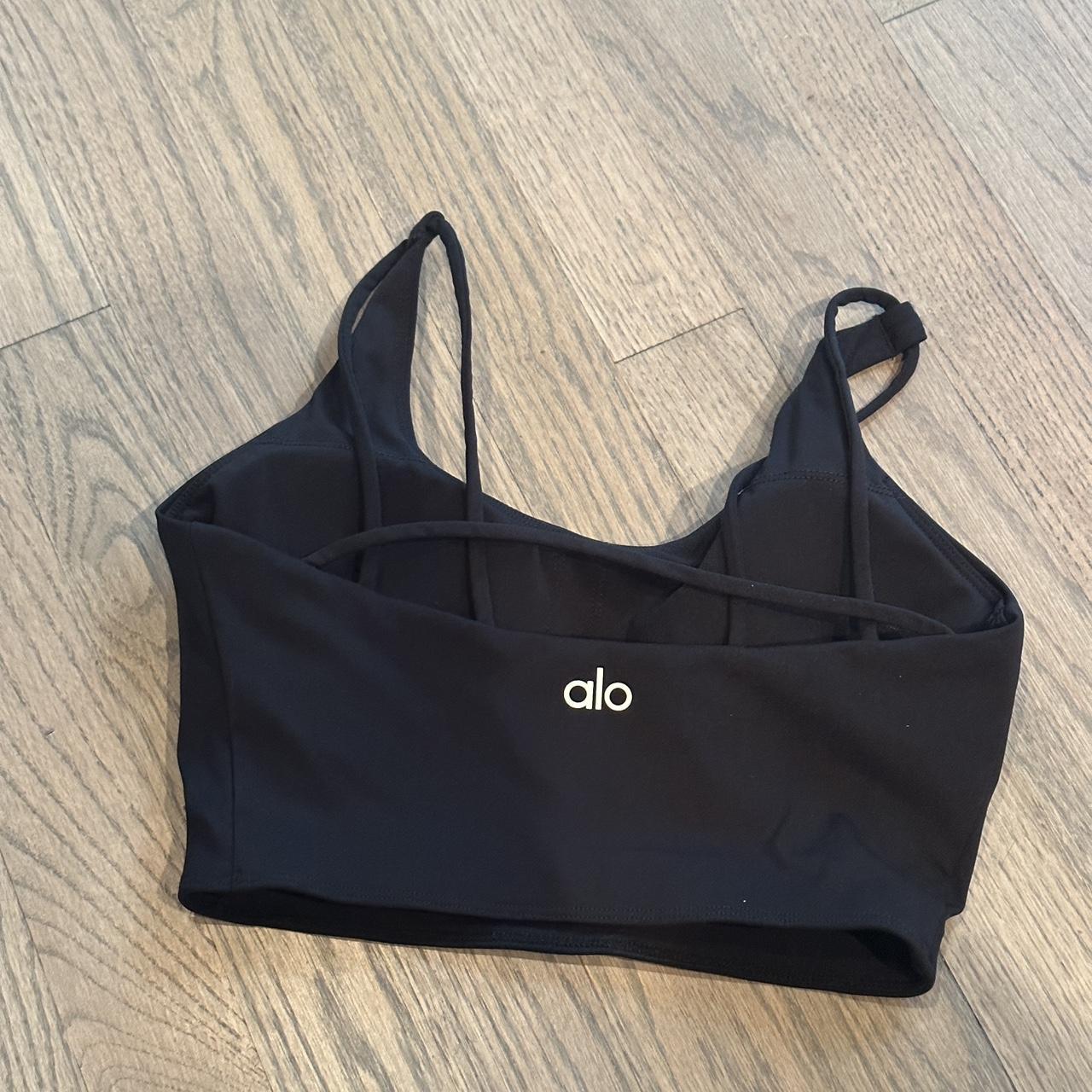 ALO sports bra - Depop