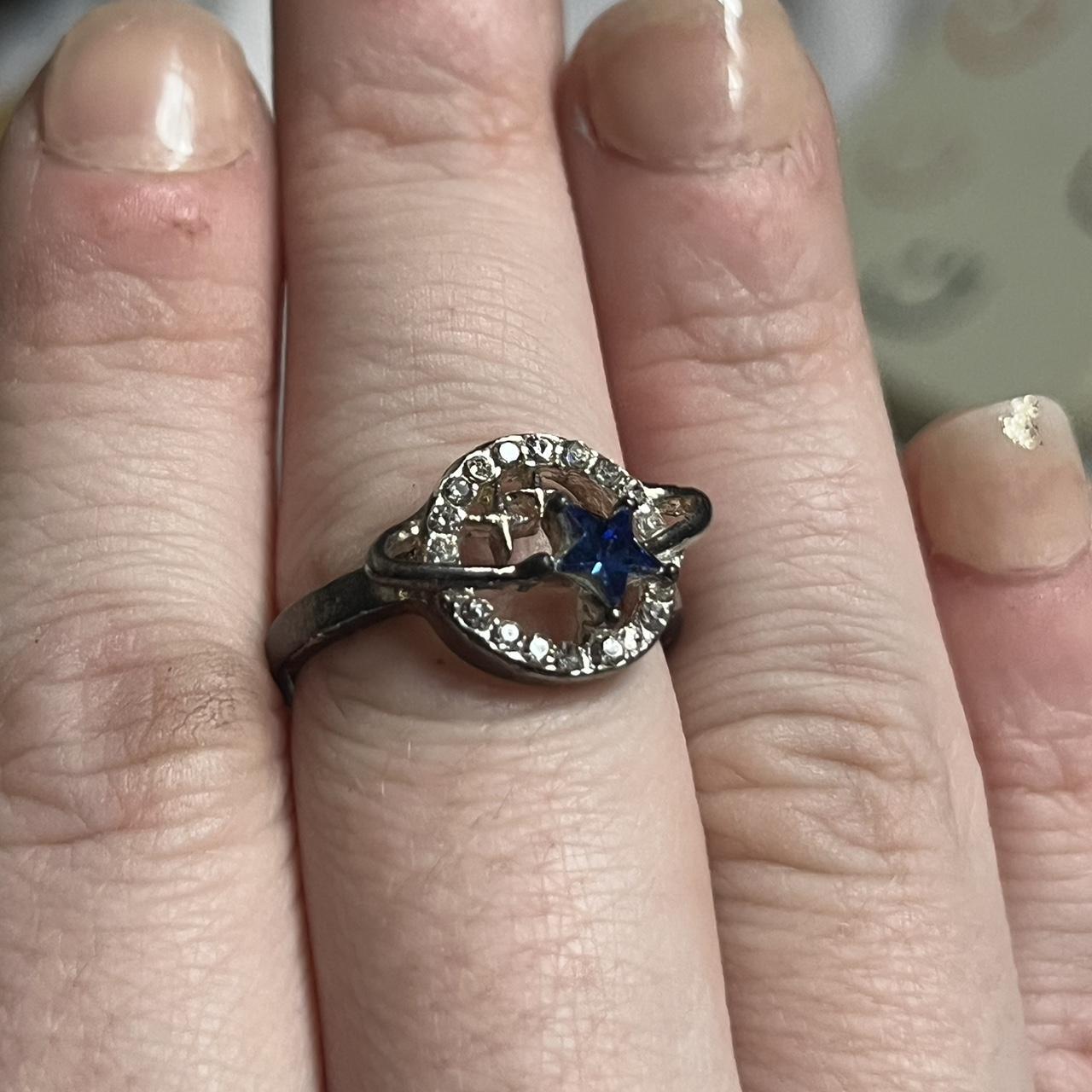 cute planet themed ring - Depop