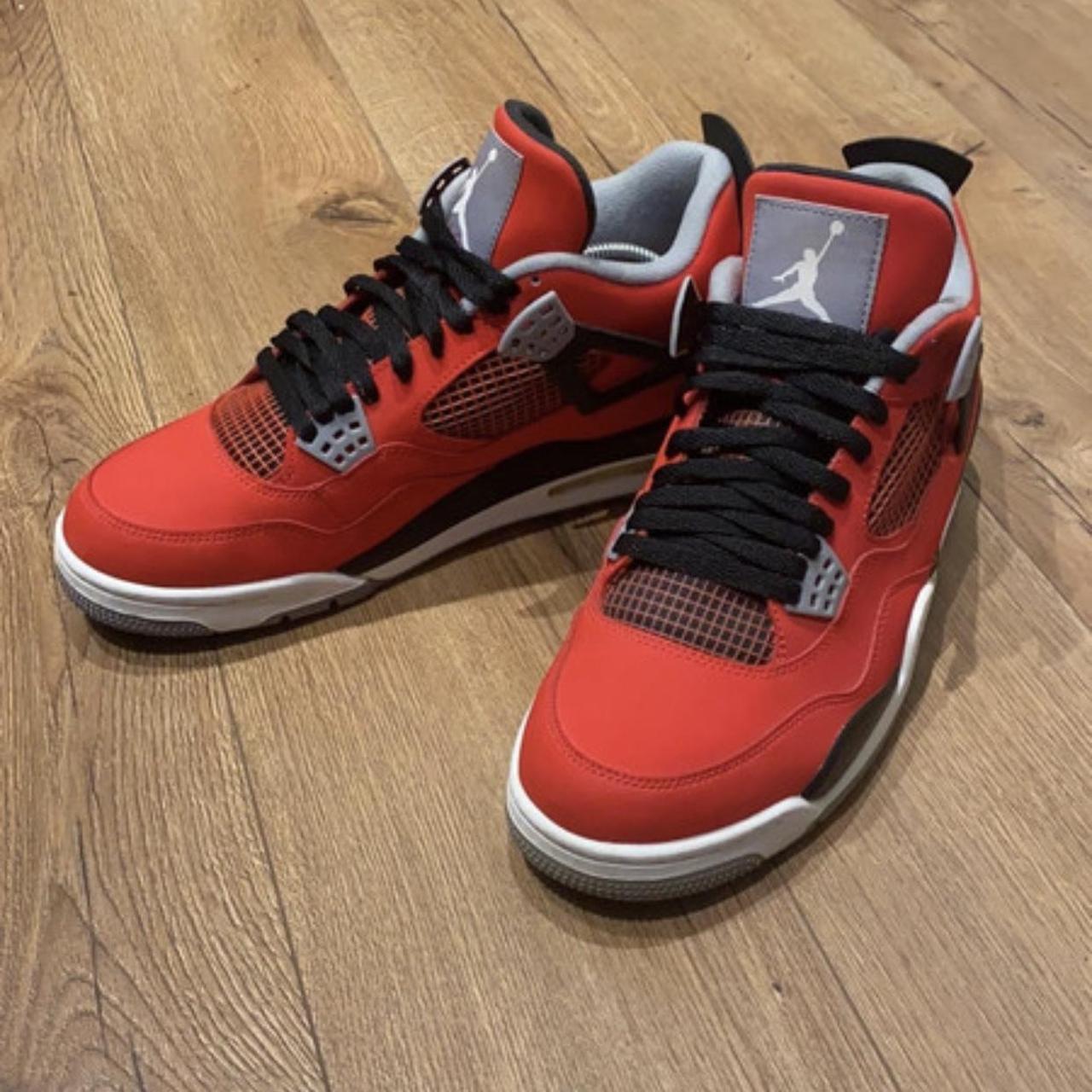 Nike Men's Red and Black Trainers | Depop