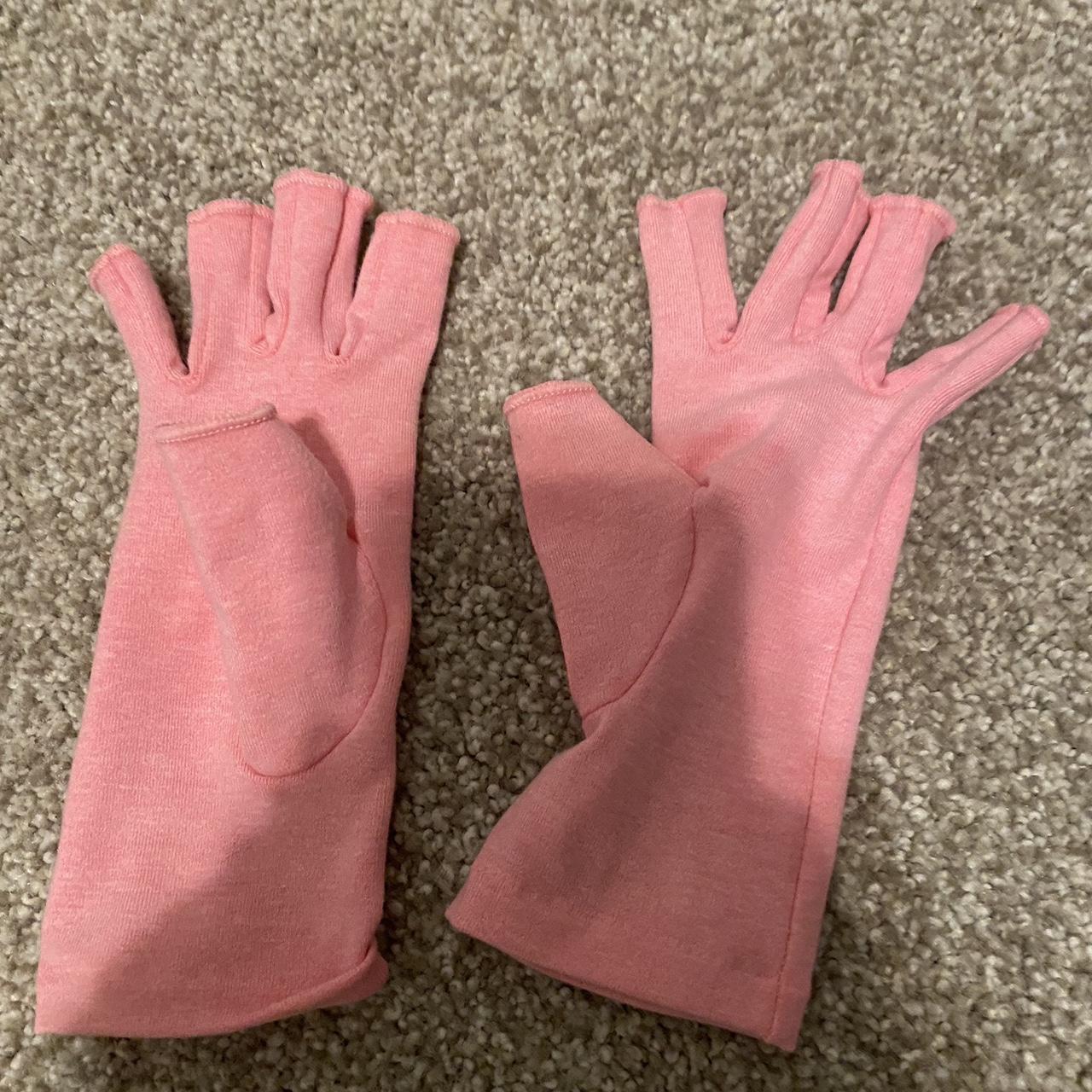 Pink Fingerless Gloves. These are compression... - Depop