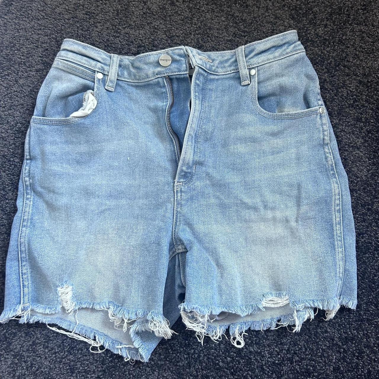Wrangler shorts - size 8 - Depop