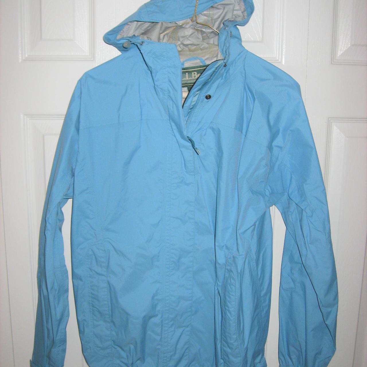 This Womens Blue wGray L L BEAN Zipperfront... - Depop