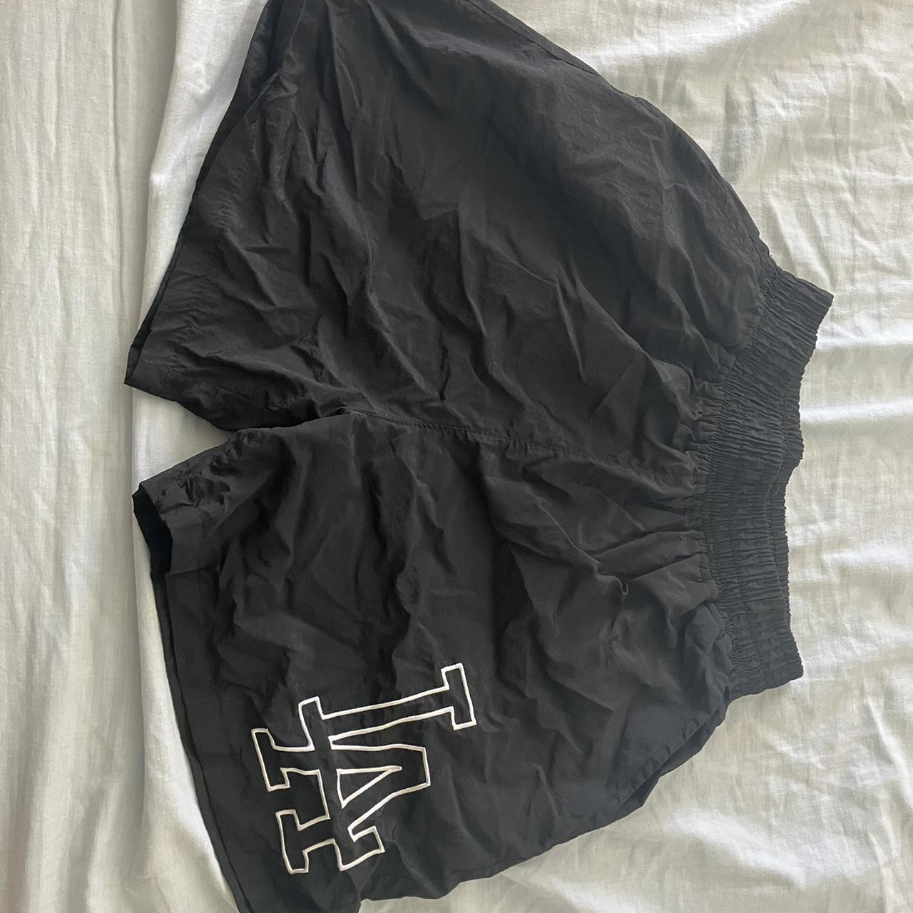 LA MLB Shorts. L. Can be apart of combined shipping... - Depop