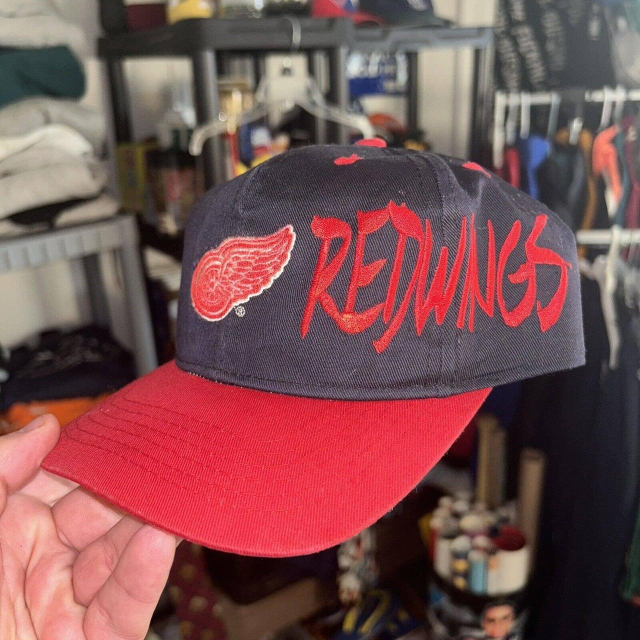 Vintage 90s Detroit Red Wings Script Logo Snapback Hat. - Depop