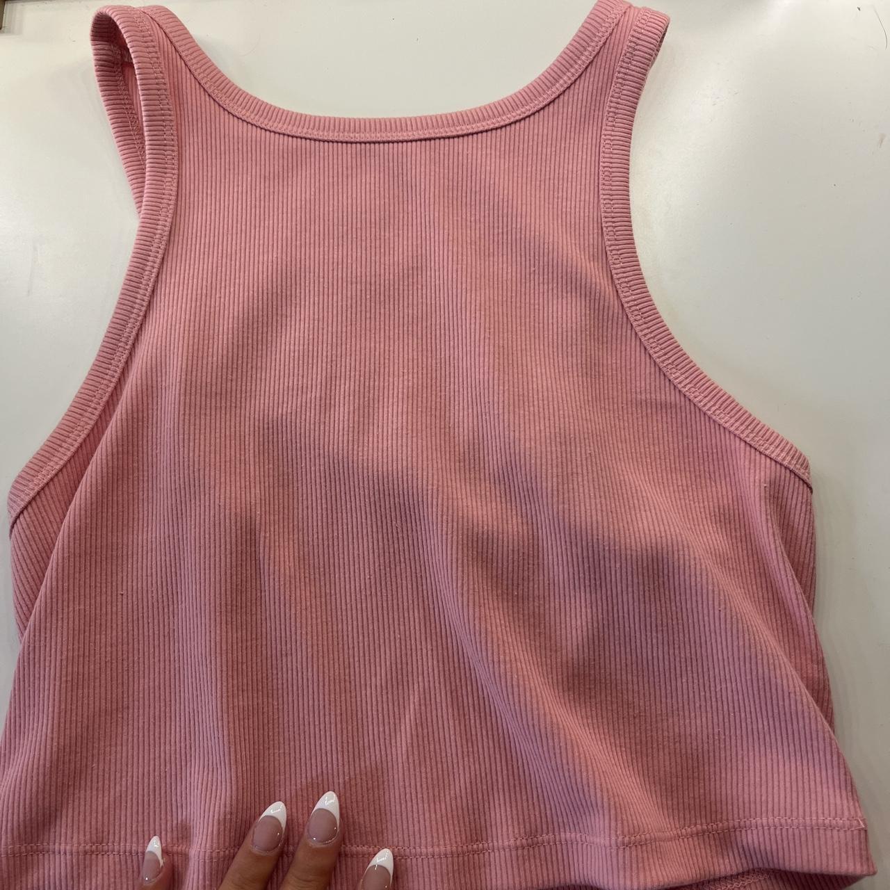super cute pink tank - Depop