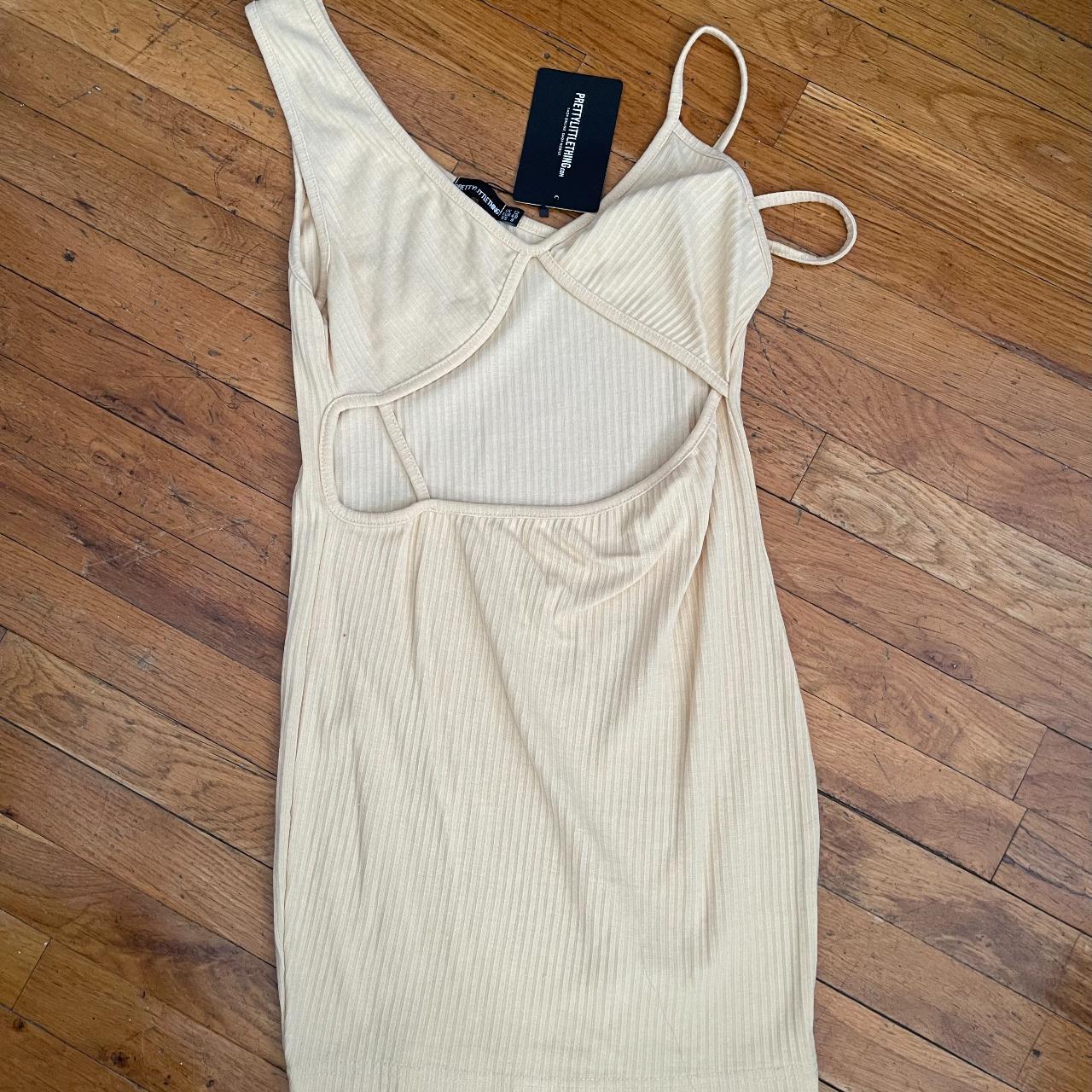 PrettyLittleThing Women's Cream and Yellow Dress | Depop