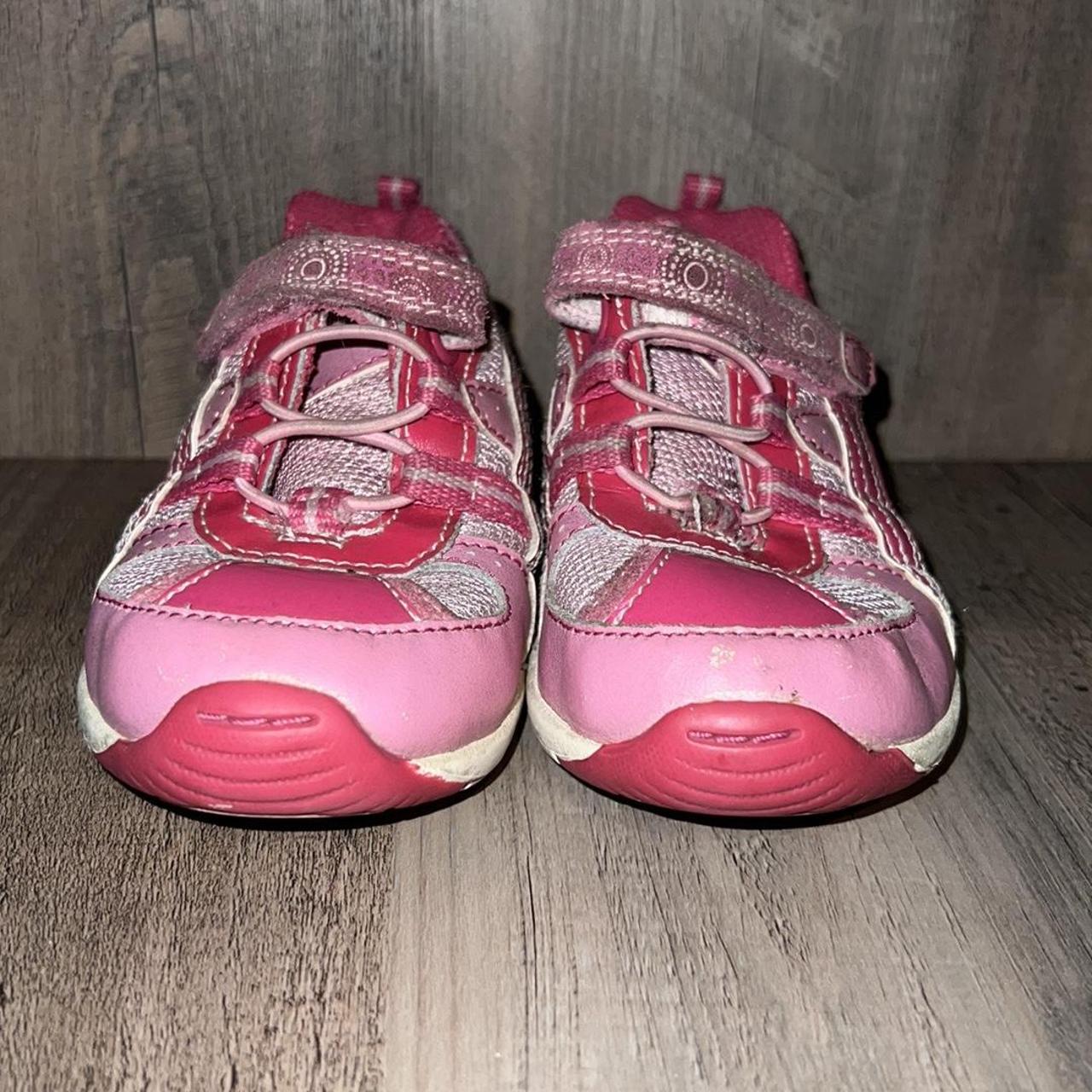 STRIDE RITE KID'S MILLI PRISM SNEAKER (INFANT) size 8W - Depop