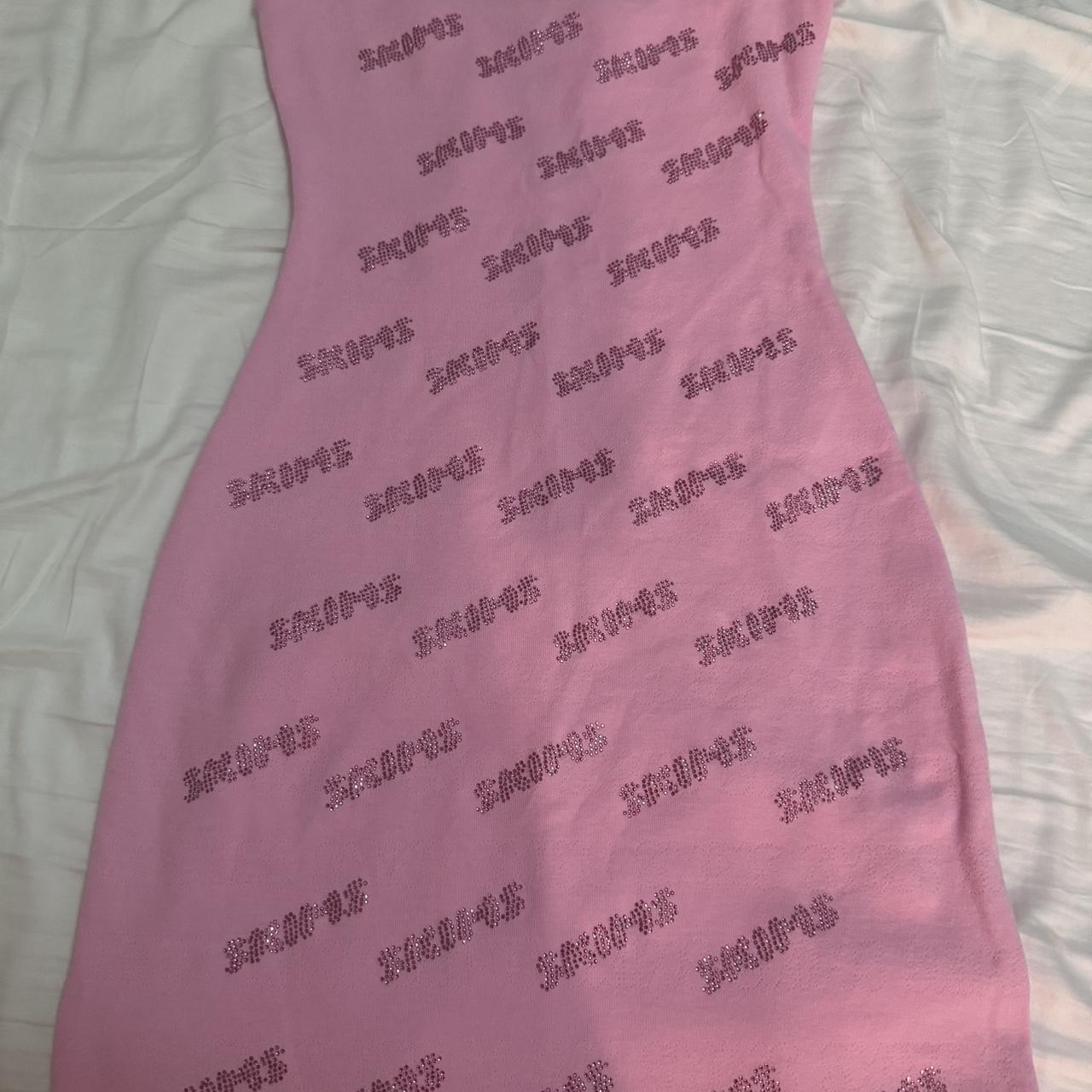 Skims dress pink Size M New - Depop