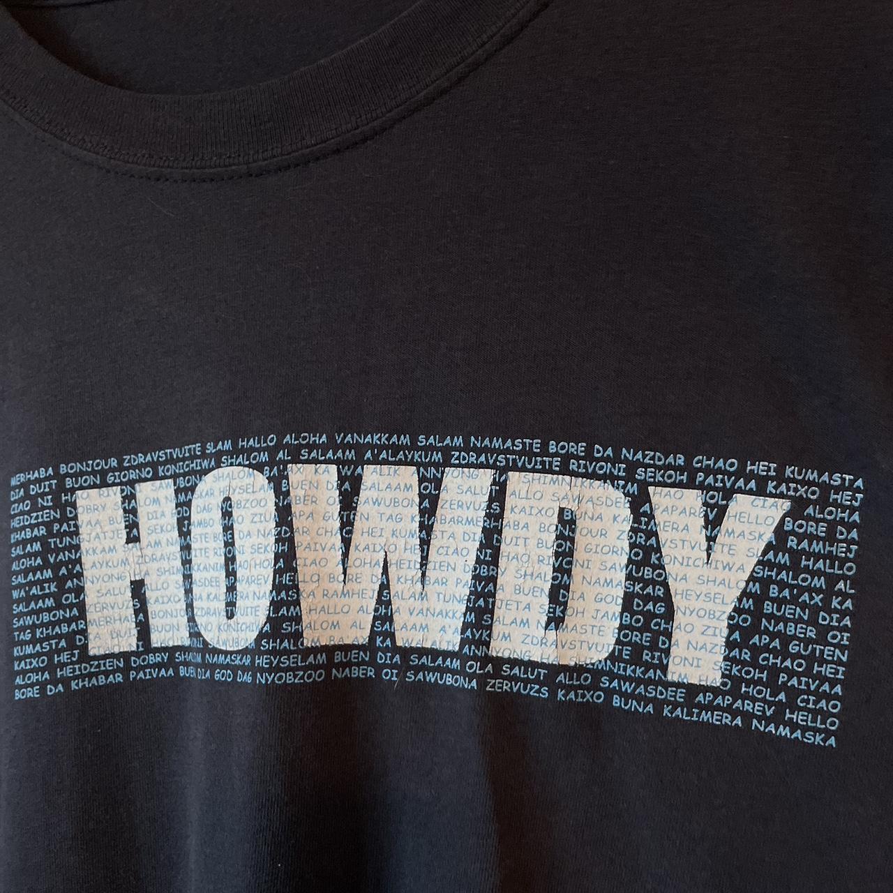 HOWDY Graphic t-shirt Unisex size 2XL - 26"... - Depop