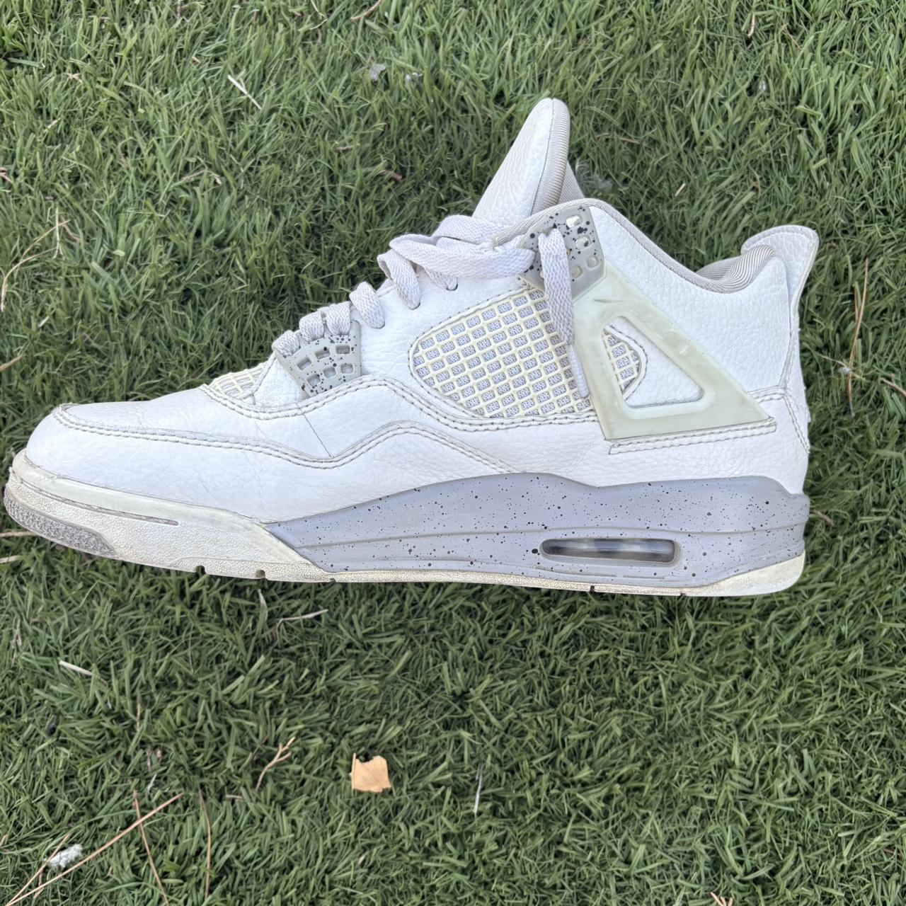 One singular white Oreo 🙏😭 Lost the other one but... | Depop