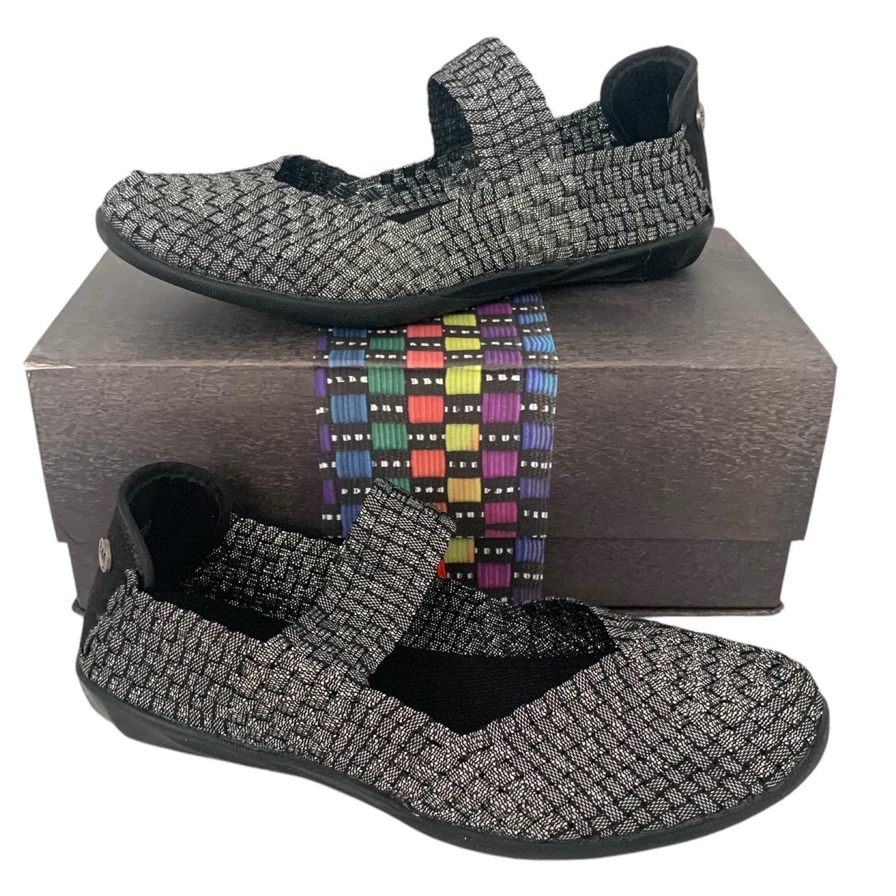 Bernie Mev Women's Silver and Black Sandals | Depop