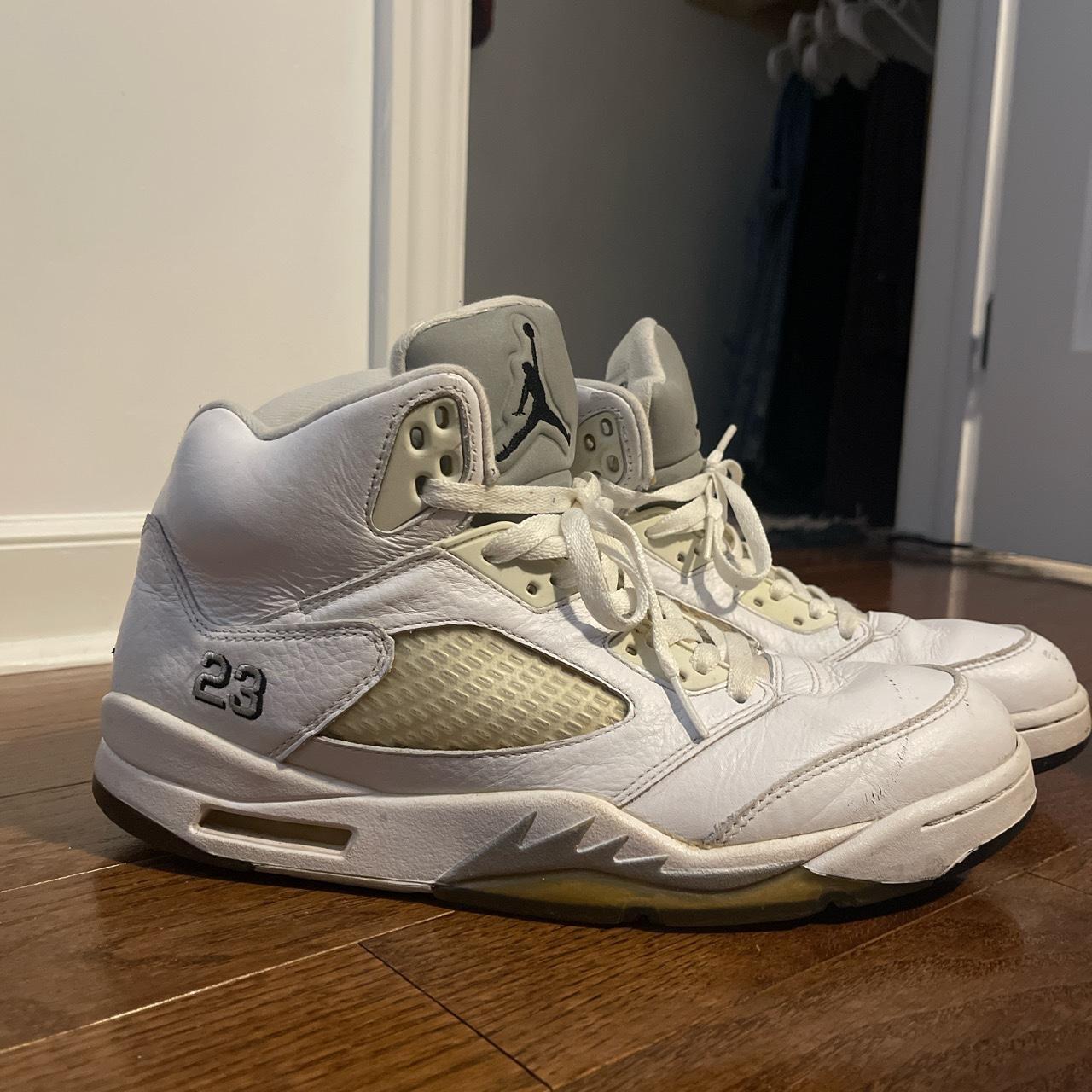 Jordan 5 Metalic White 2015 - Depop