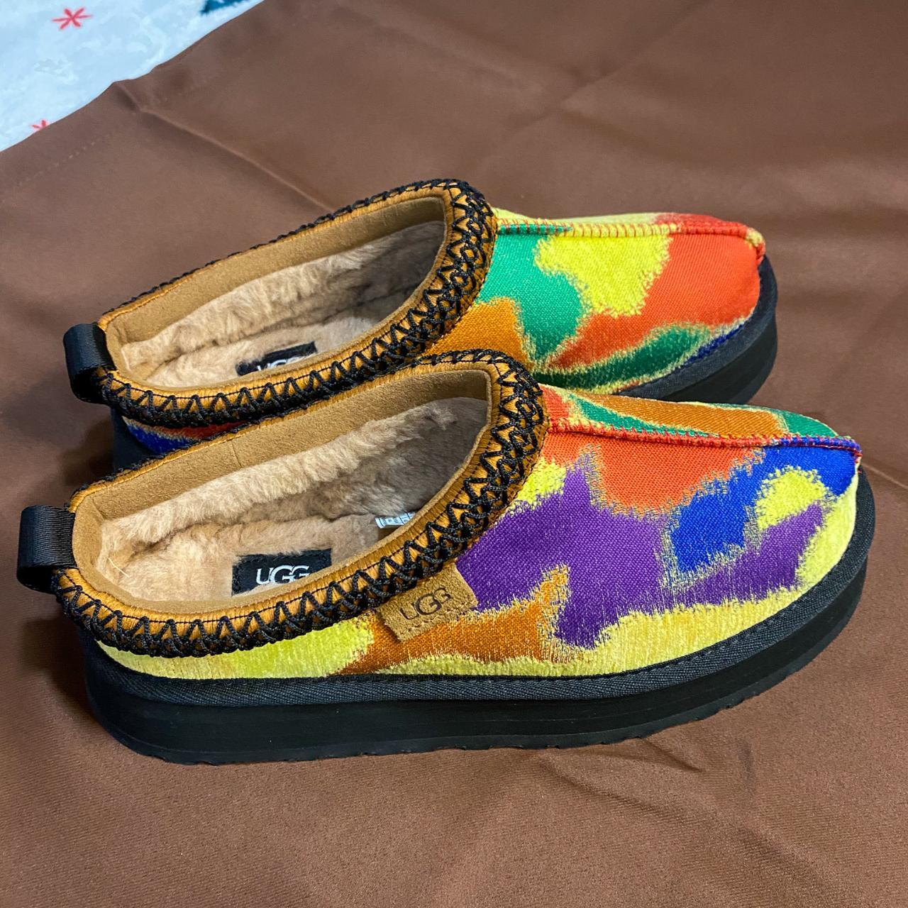 UGG Australia Tazz Pridepop Platform Slipper Shoes... - Depop