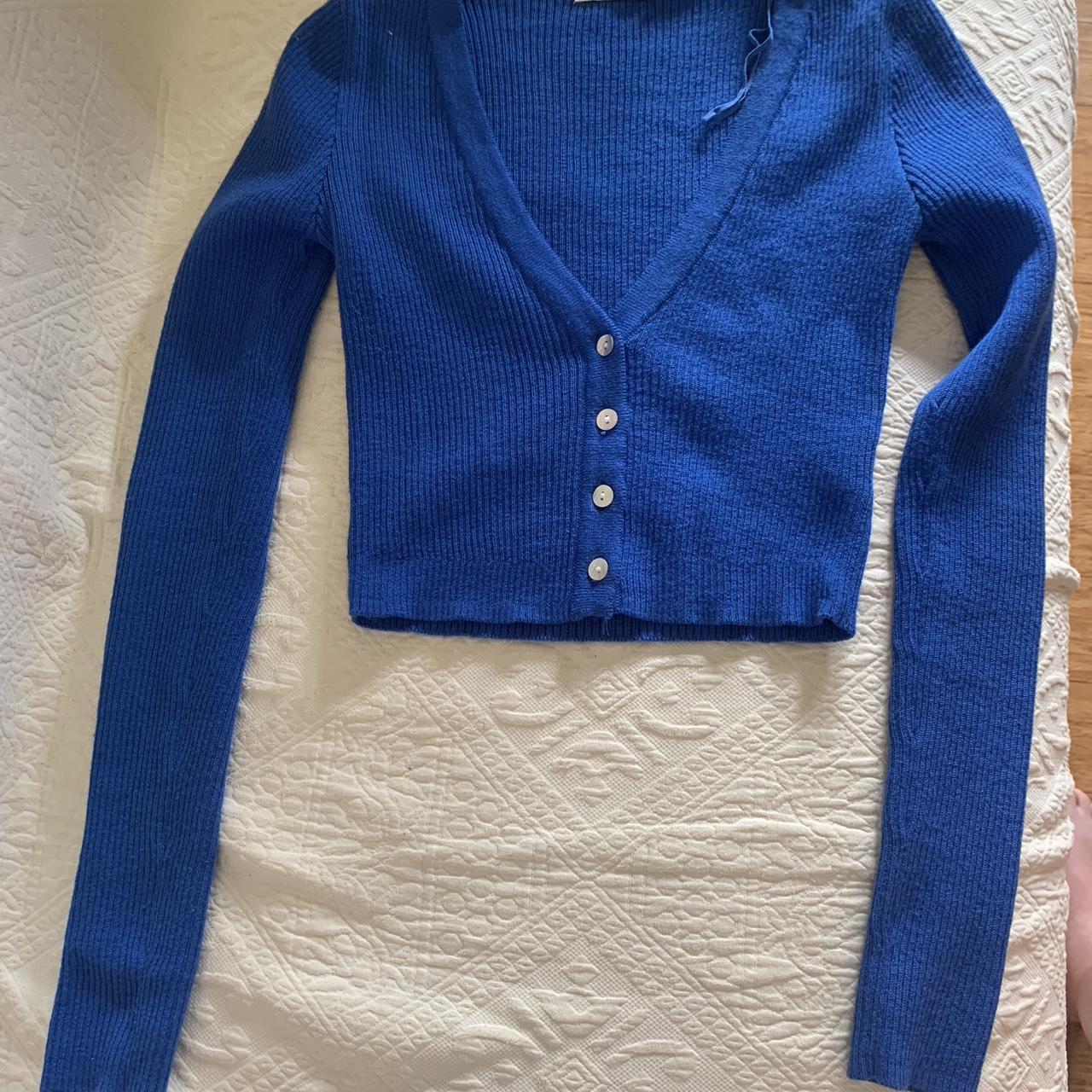 🦋dark blue v-neck cropped cardigan from glassons... - Depop