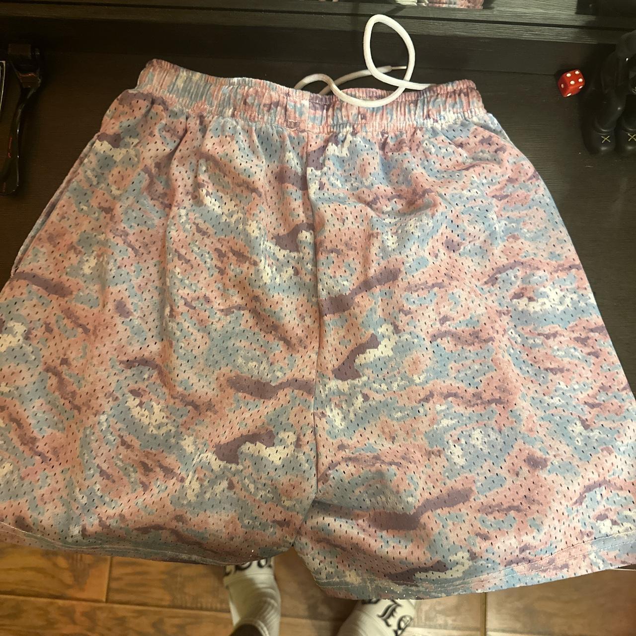 pink camo eric emmanuel shorts medium trying to get... - Depop