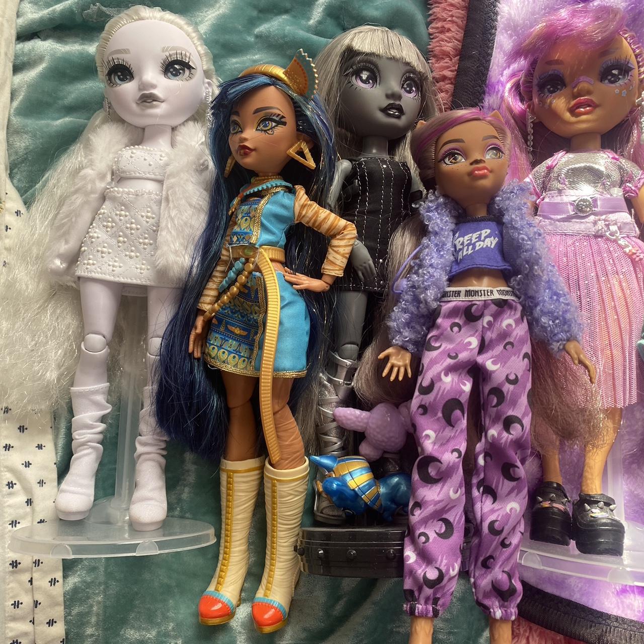 Doll lot! Has multiple different dolls! - Depop