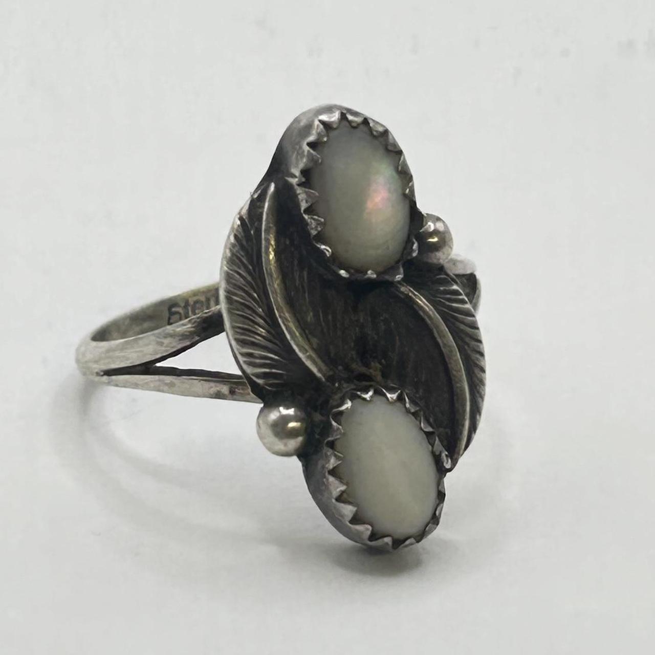 Antique Sterling Silver Shell Ring - Size 6.5 Metal... - Depop