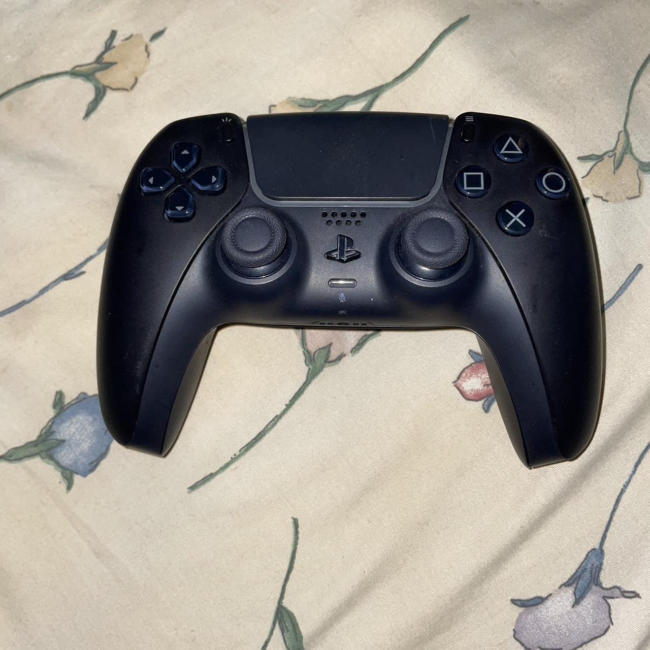 ps5 controller slightly used not damaged at all - Depop