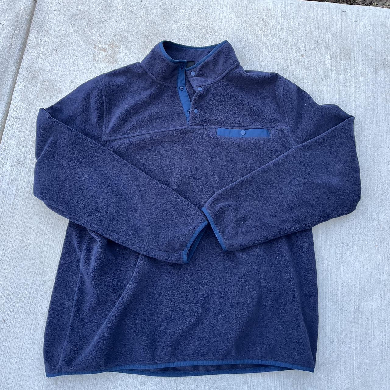 Snap quarter neck. Size xl. Super comfy. - Depop