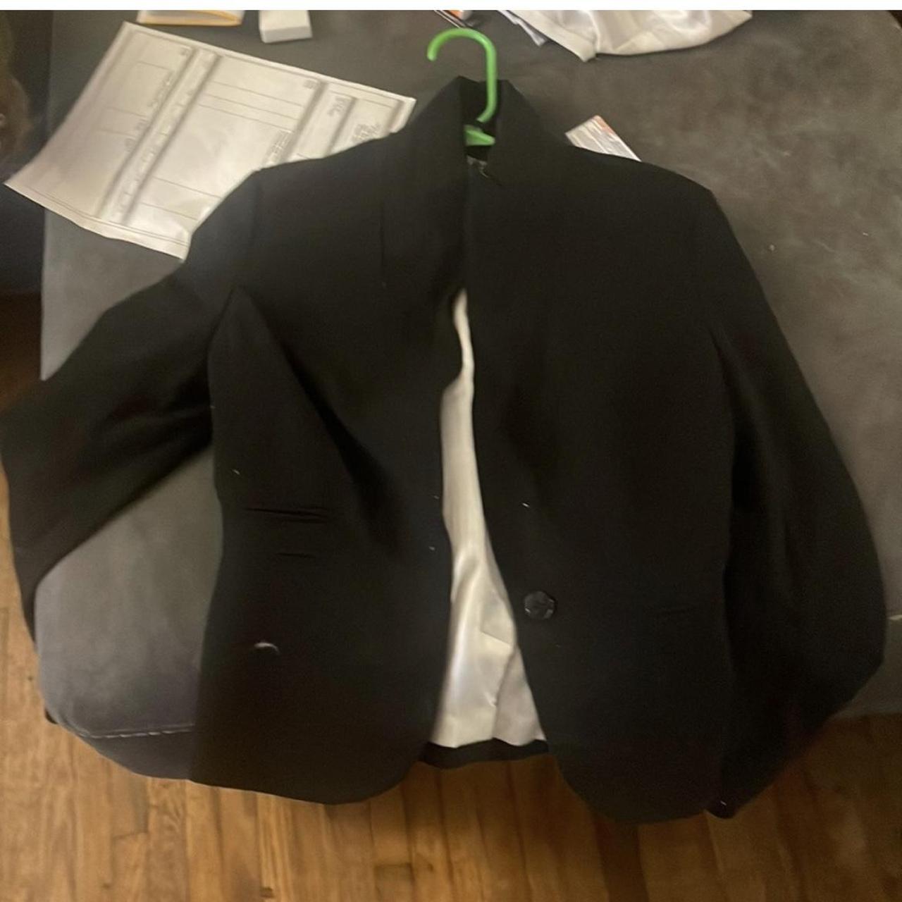 Like new size 4 H&M suit jacket blazer #h&m... - Depop