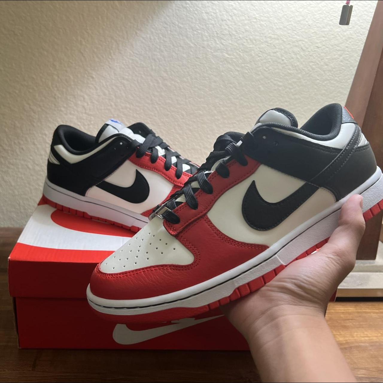 Nike Men's Red and Black Trainers | Depop