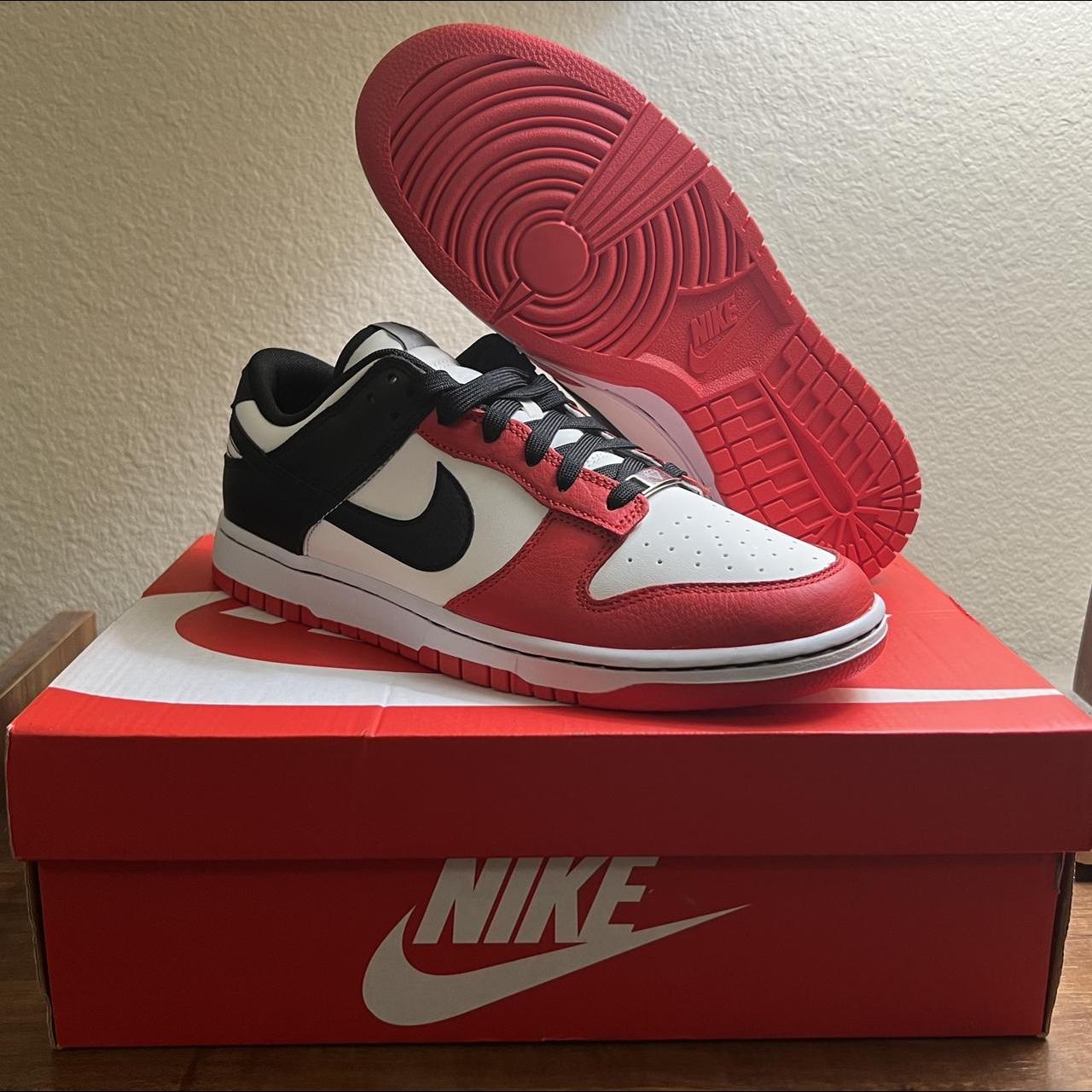 Nike Men's Red and Black Trainers | Depop