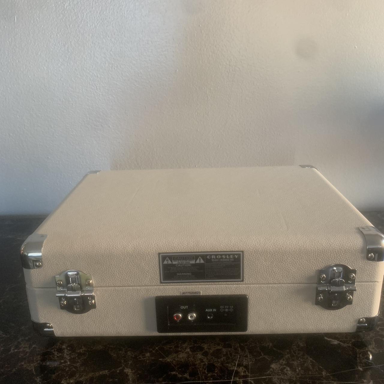 CROSLEY White Vinyl Player Extremely Good... - Depop