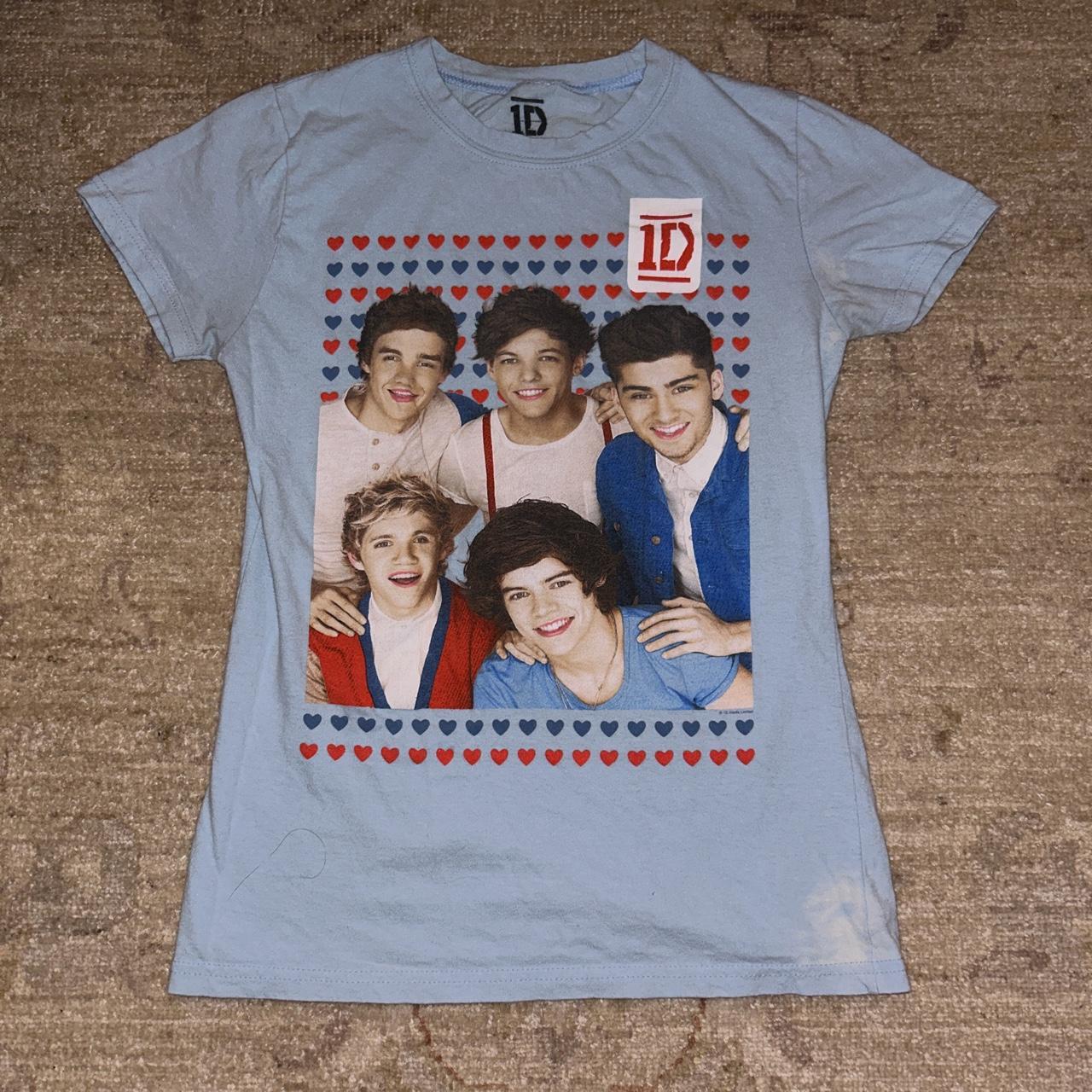 RARE official one direction merch shirt!!!! great... - Depop