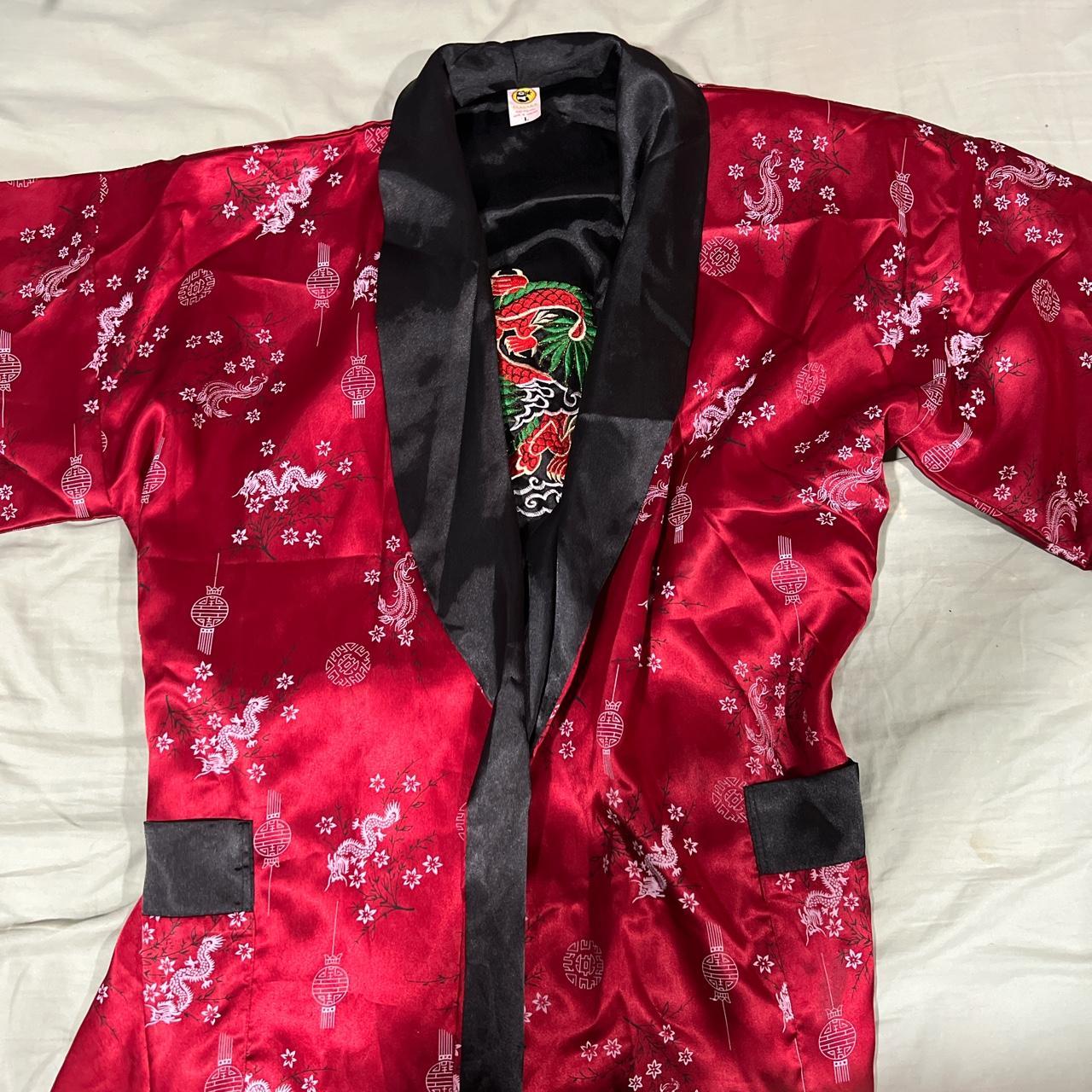 Masaka silk asian robe #silkrobe #robe - Depop