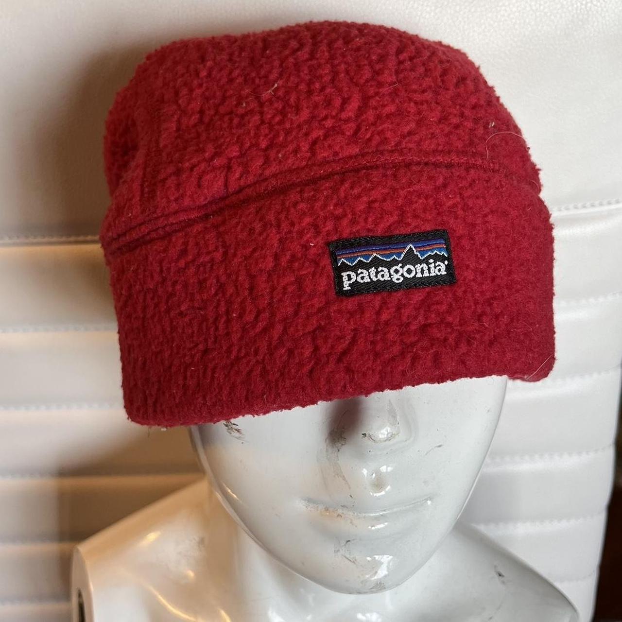 red patagonia fleece beanie. i believe it’s a large... - Depop