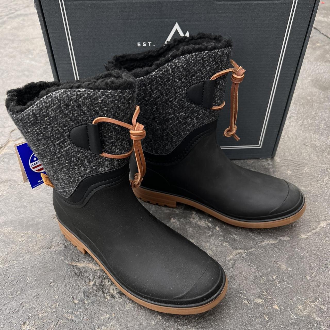 Alpine design X Kanin Black Winter boots Size... - Depop
