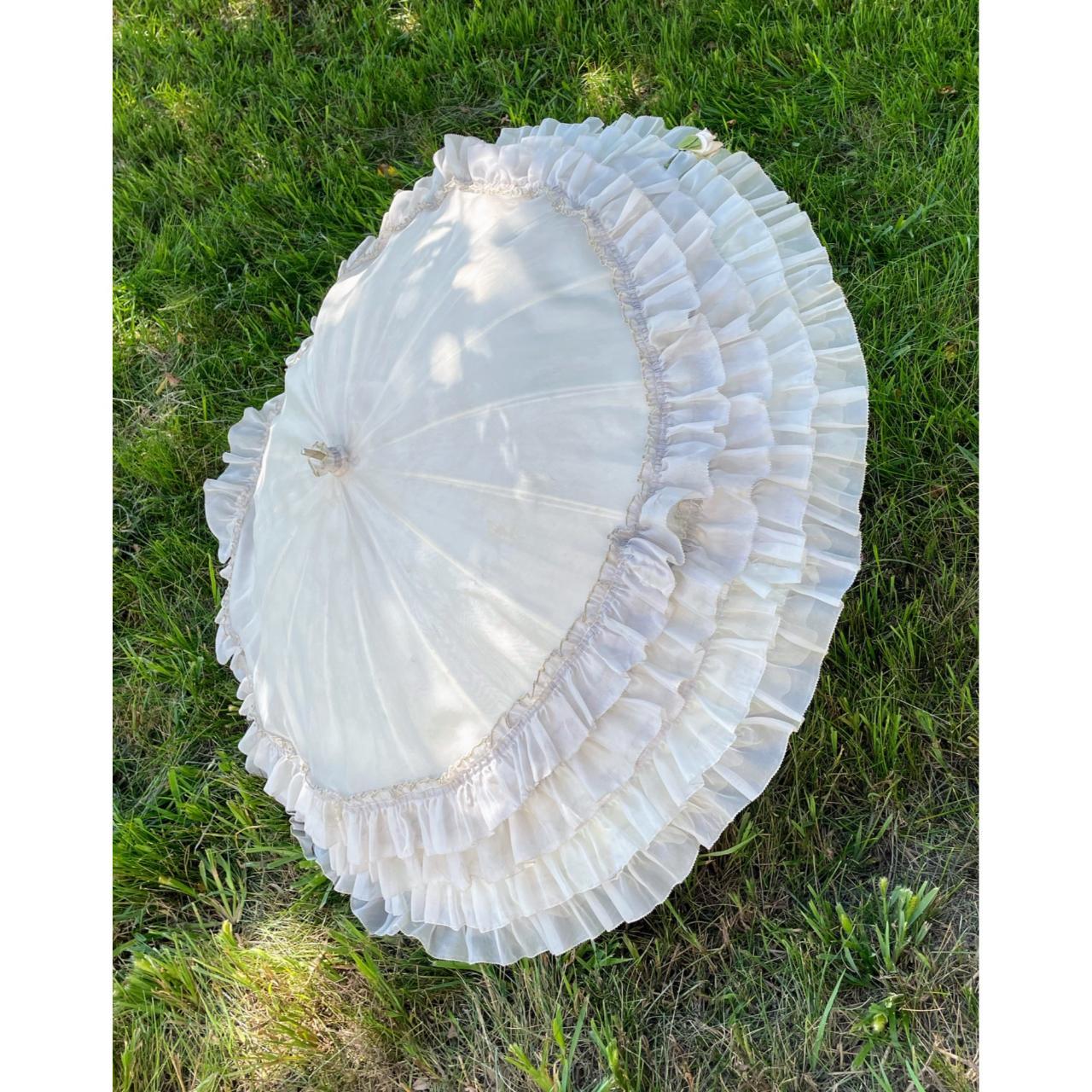 Vintage 1950s Light Gray Parasol With Ruffled Edges... - Depop