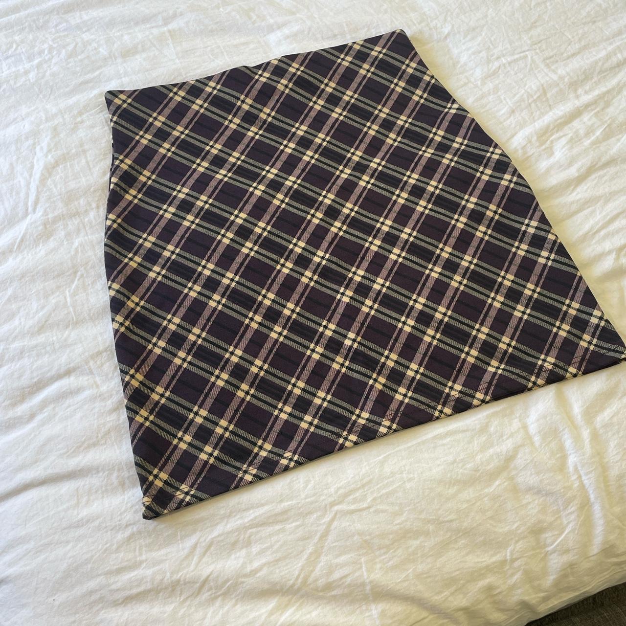 vintage hennes collection preppy skirt! 📚👜 thrifted... - Depop